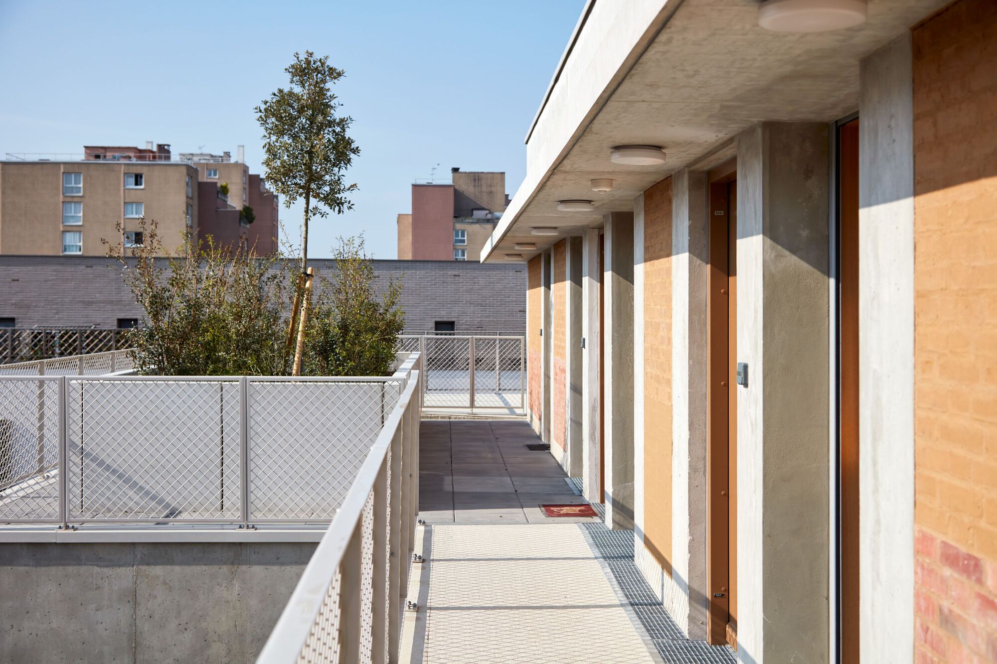 Gallery of Bagneux Apartment Building / toa | architectes associés - 10