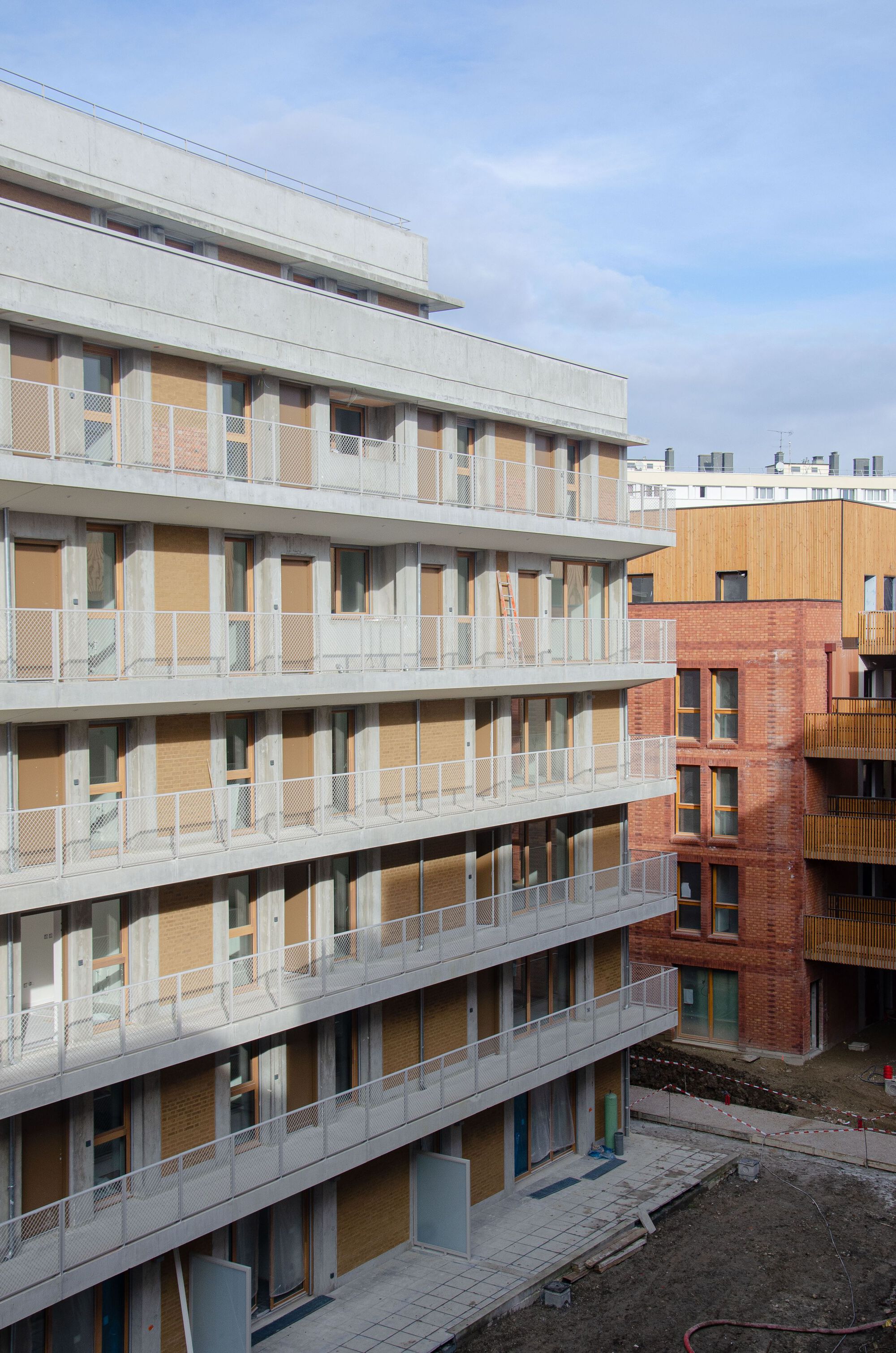 Gallery of Bagneux Apartment Building / toa | architectes associés - 5