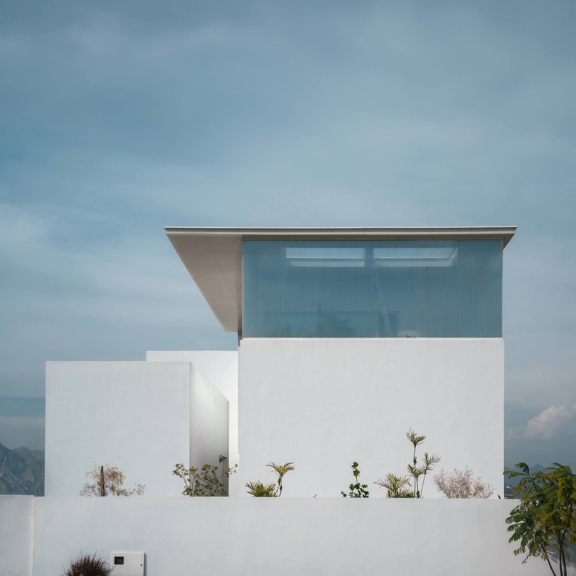 Gallery of Lamp House / Office for Radical Architecture Disciplines - 2