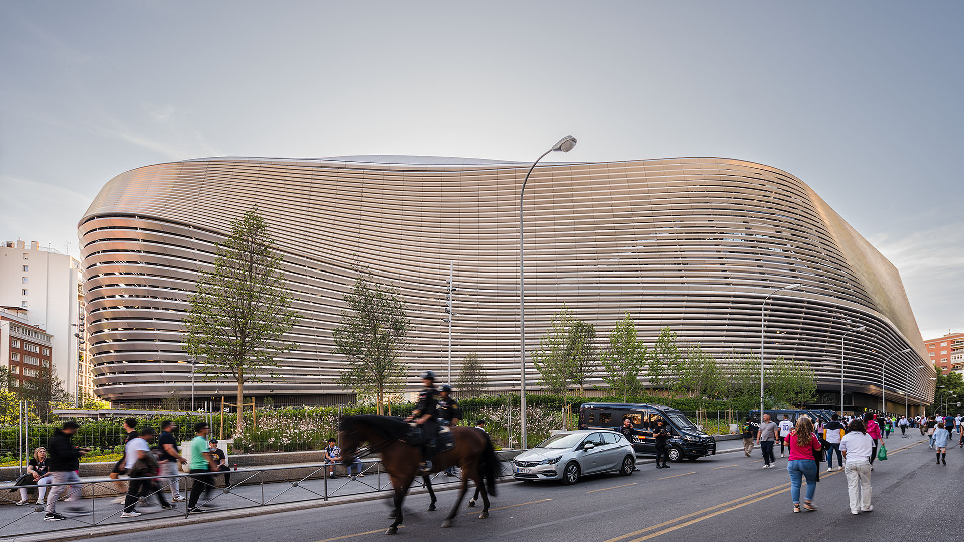 Gallery of The Remodeling of Santiago Bernabéu Stadium by L35 ...