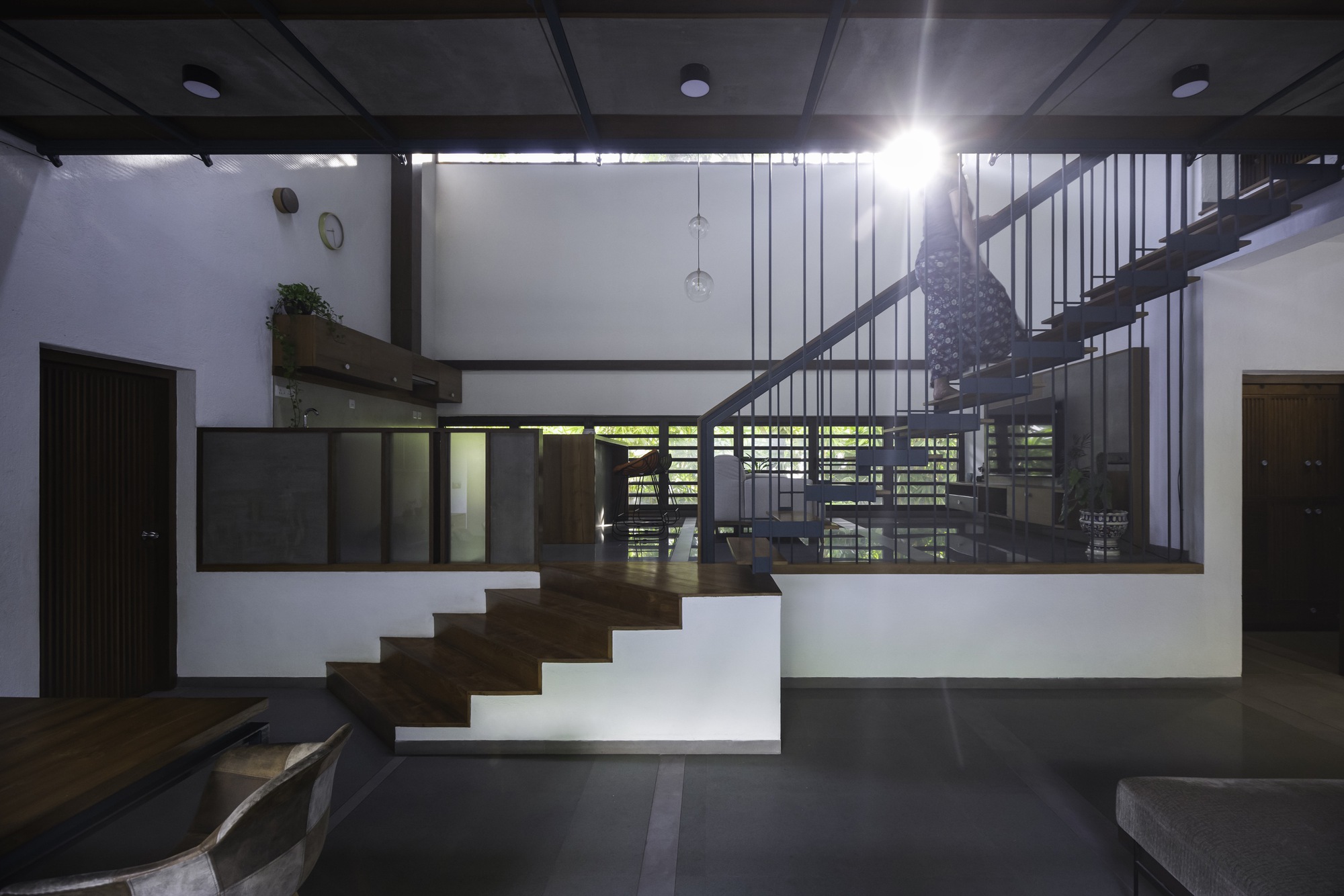 Gallery of Dr. Mukundan House / RGB Architecture Studio - 11