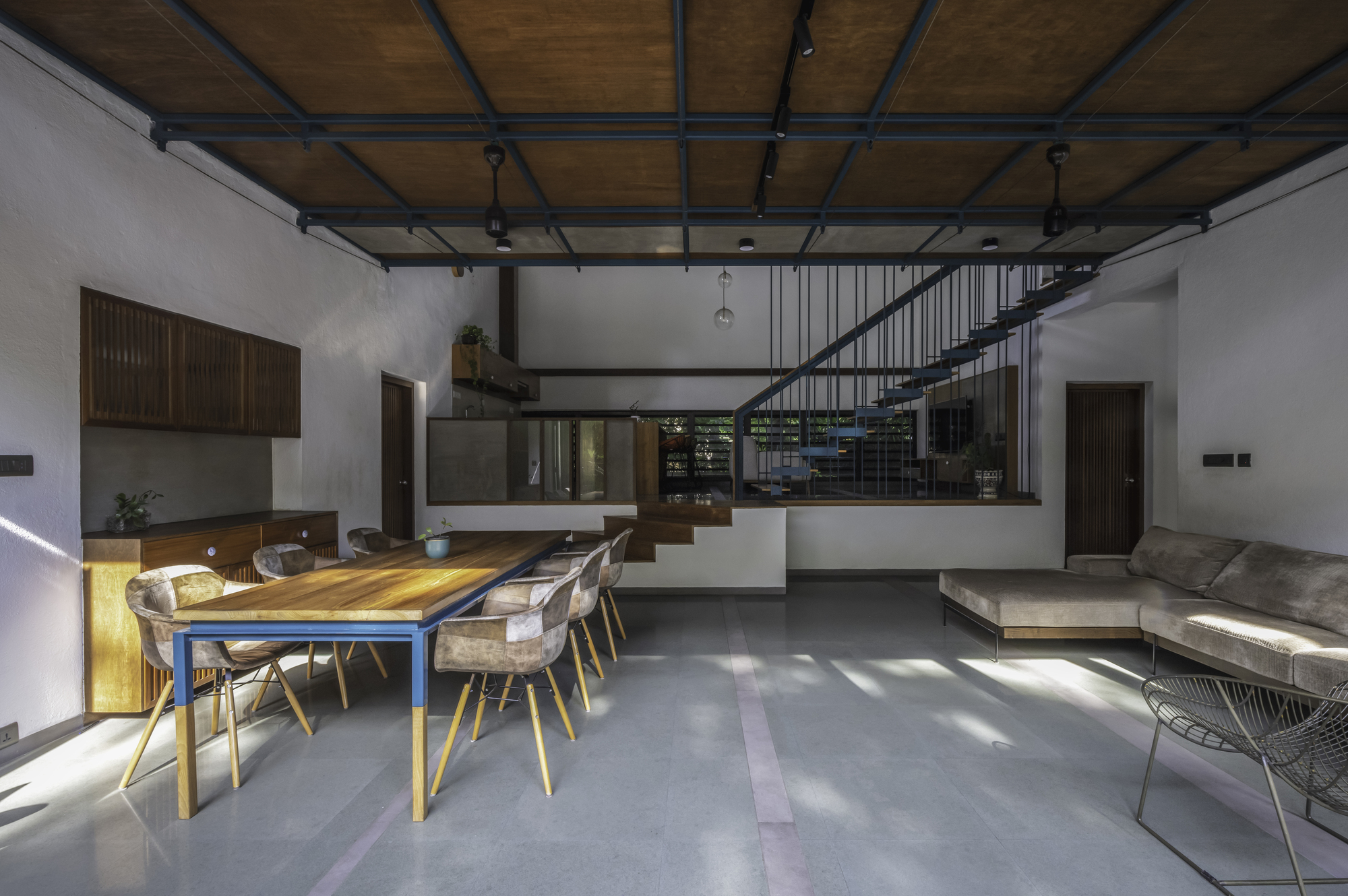 Gallery of Dr. Mukundan House / RGB Architecture Studio - 8