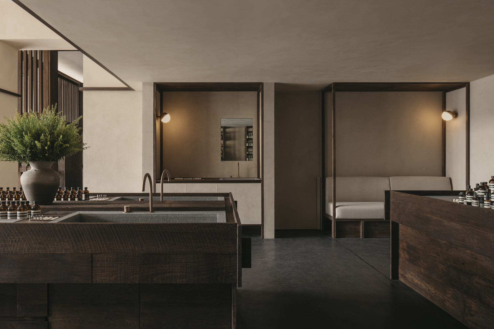 Gallery of Aesop Thonglor Store / Sher Maker - 7
