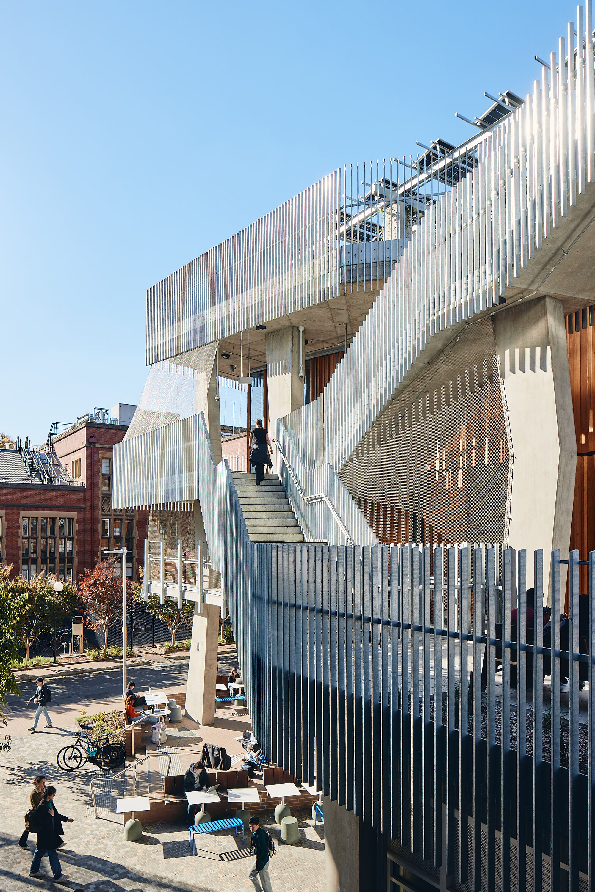 Gallery of University of Melbourne Student Pavilion / KoningEizenberg ...