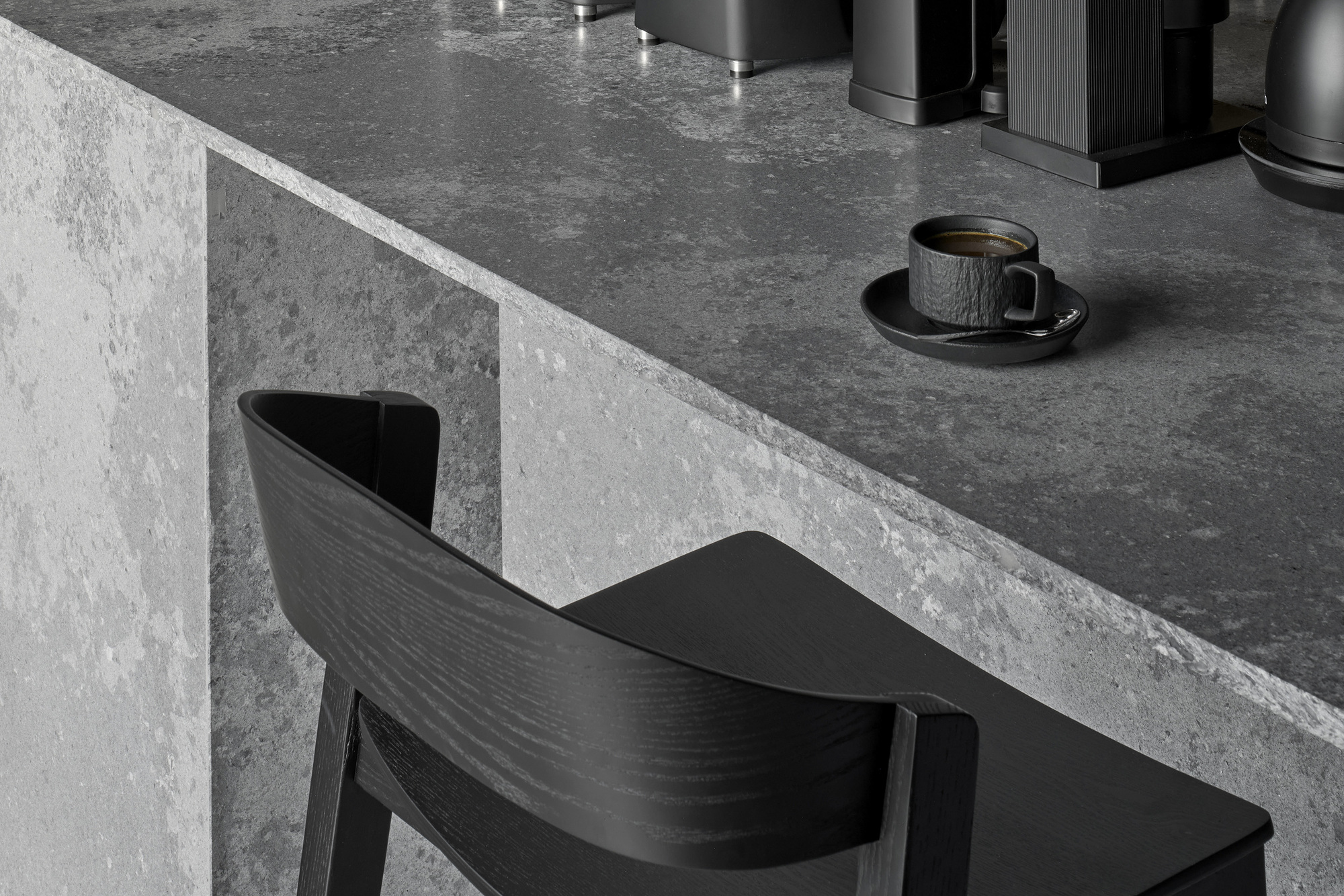 Gallery of Klim Coffee Roasting Co. / SuiL - 6