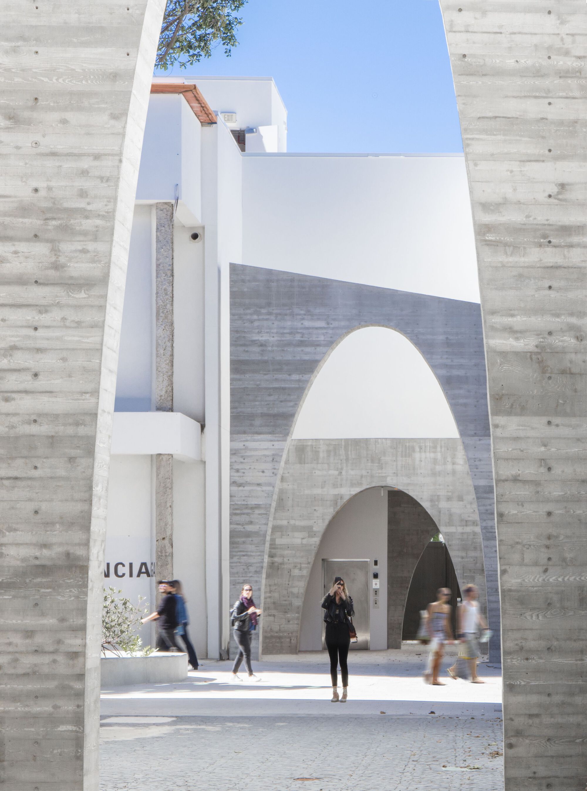 Gallery of Jade Alley / Daniel Toole Architecture - 3