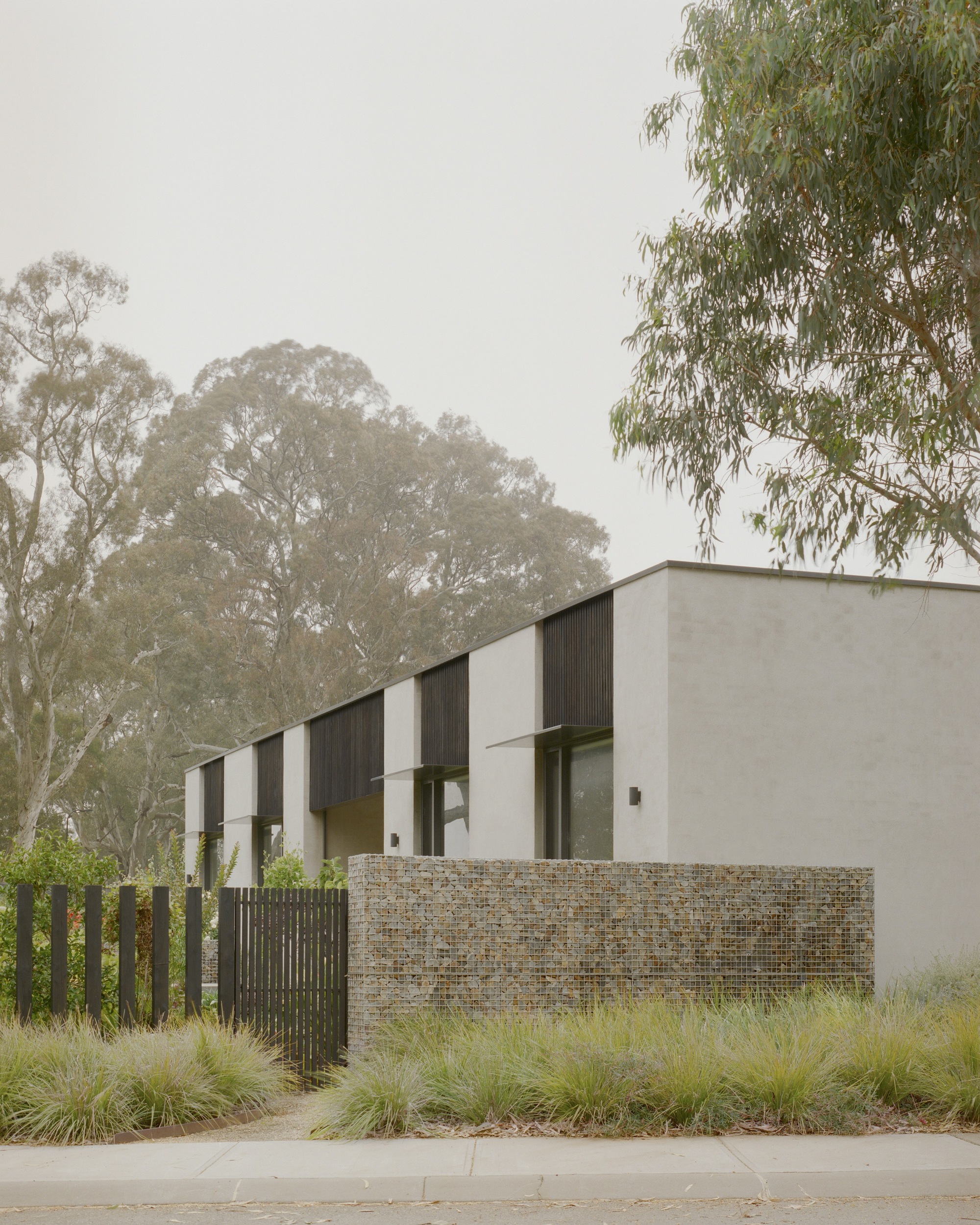 Gallery of Three Garden House / PARABOLICA - 6
