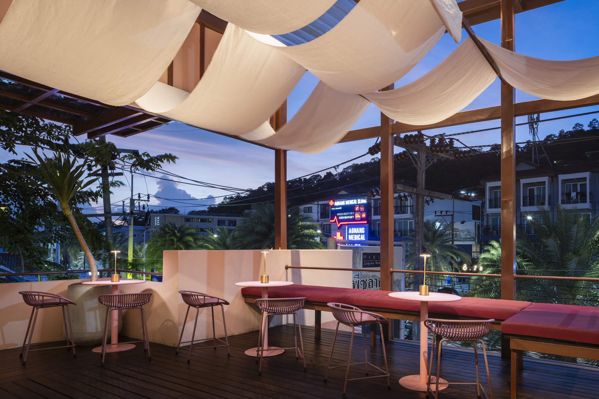 Gallery of Techo Vayo Restaurant / Sixseven Studio - 19