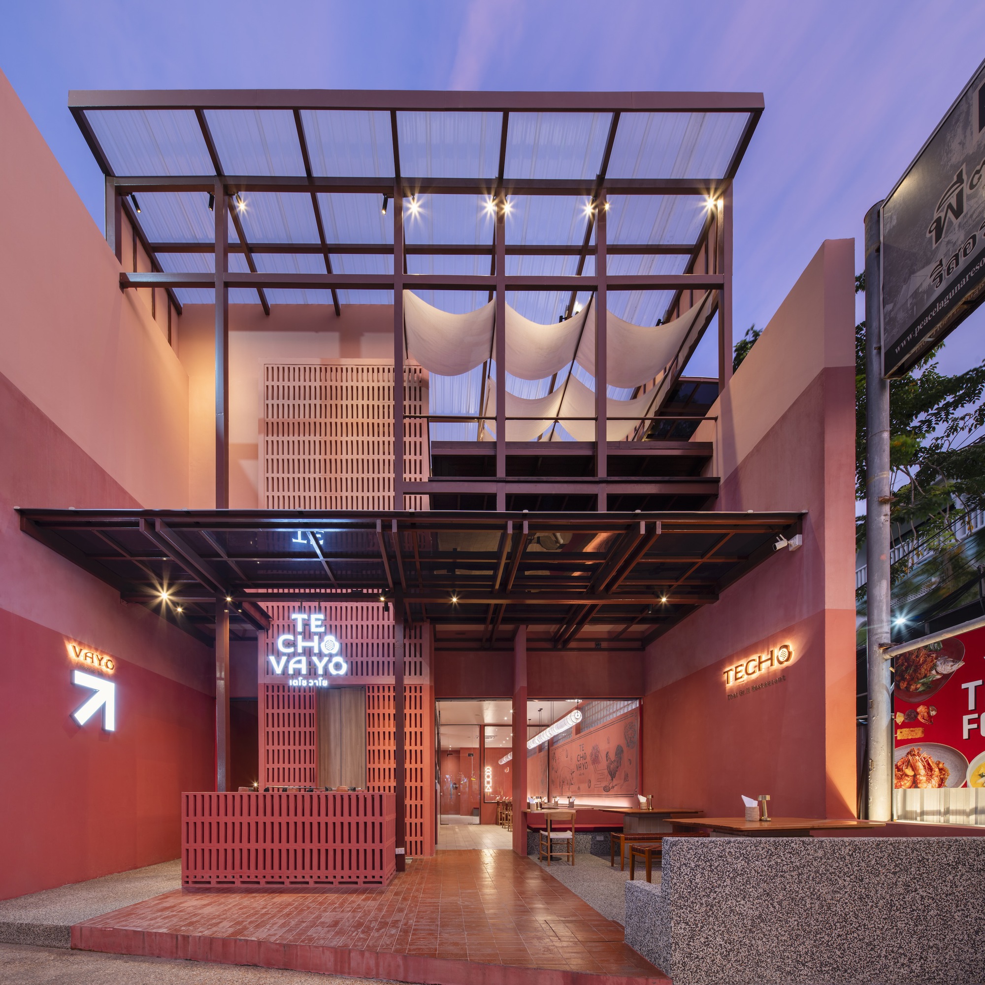 Gallery of Techo Vayo Restaurant / Sixseven Studio - 14