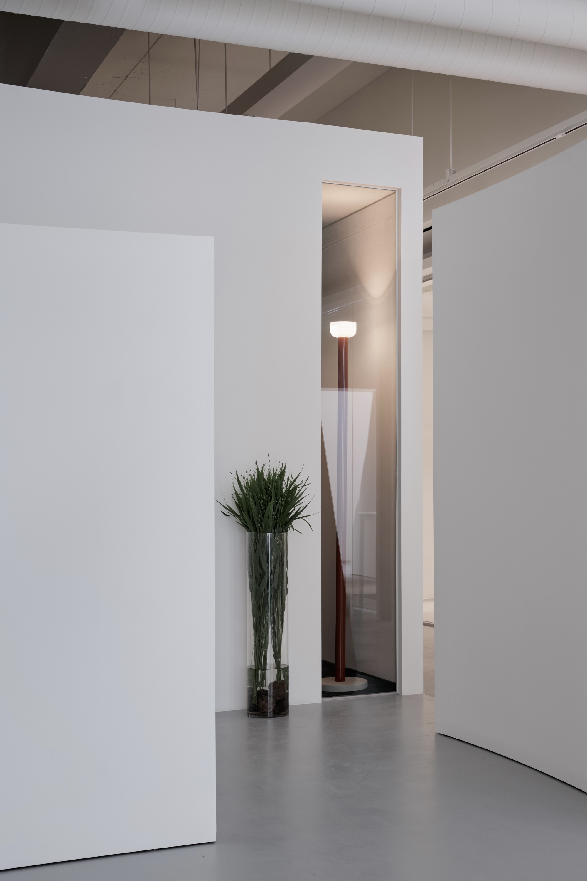 Gallery of Dr. COSMO Design Story Mixed Use Space / Another D Studio - 18