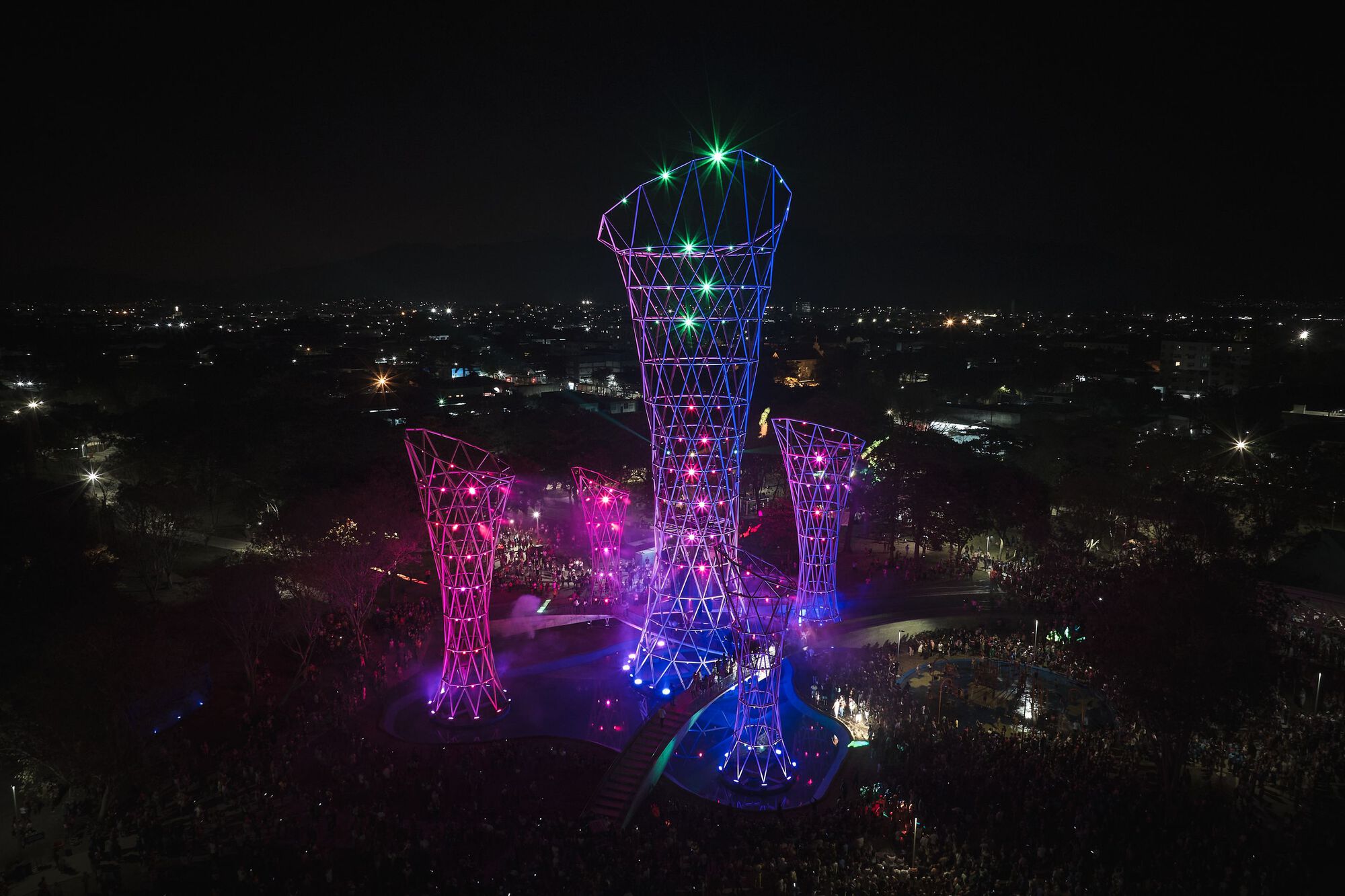 Galeria de Parque Realengo Susana Naspolini / Ecomimesis Soluções ...