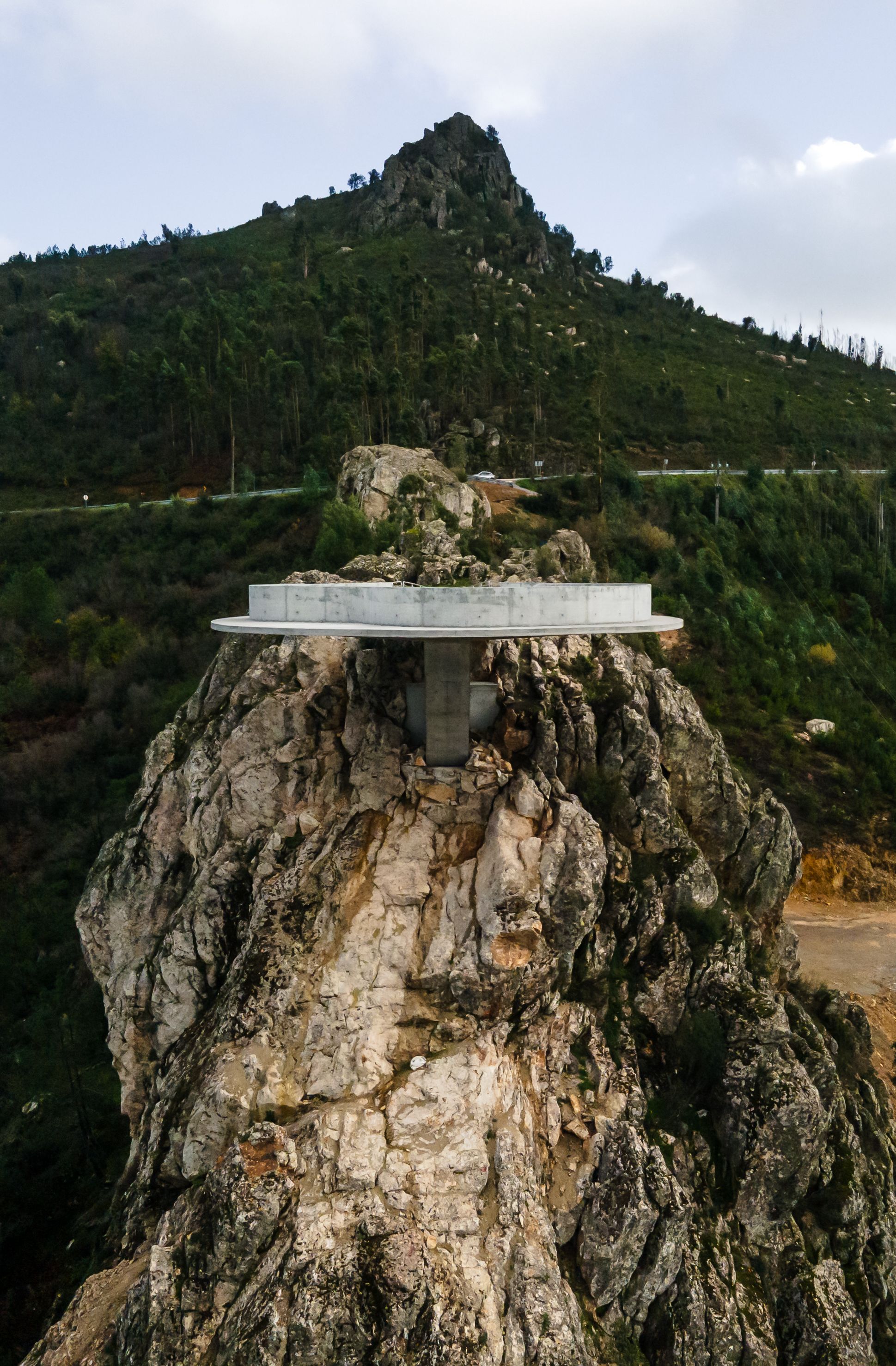 Gallery of Renovation of the Zebro Viewpoint / Álvaro Siza Vieira - 4