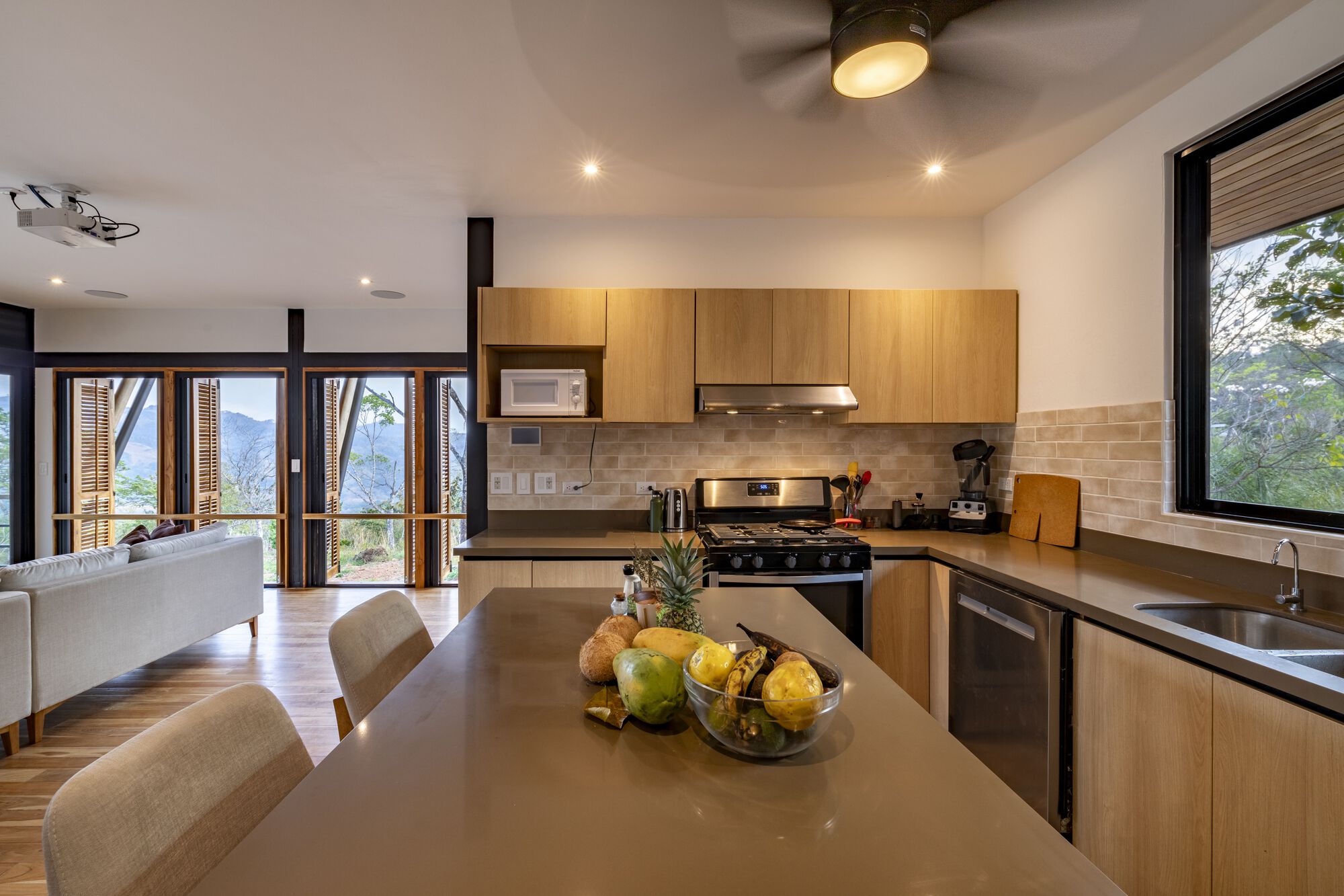 Galeria de Casa Alta Vista / Entre Nos Atelier - 14