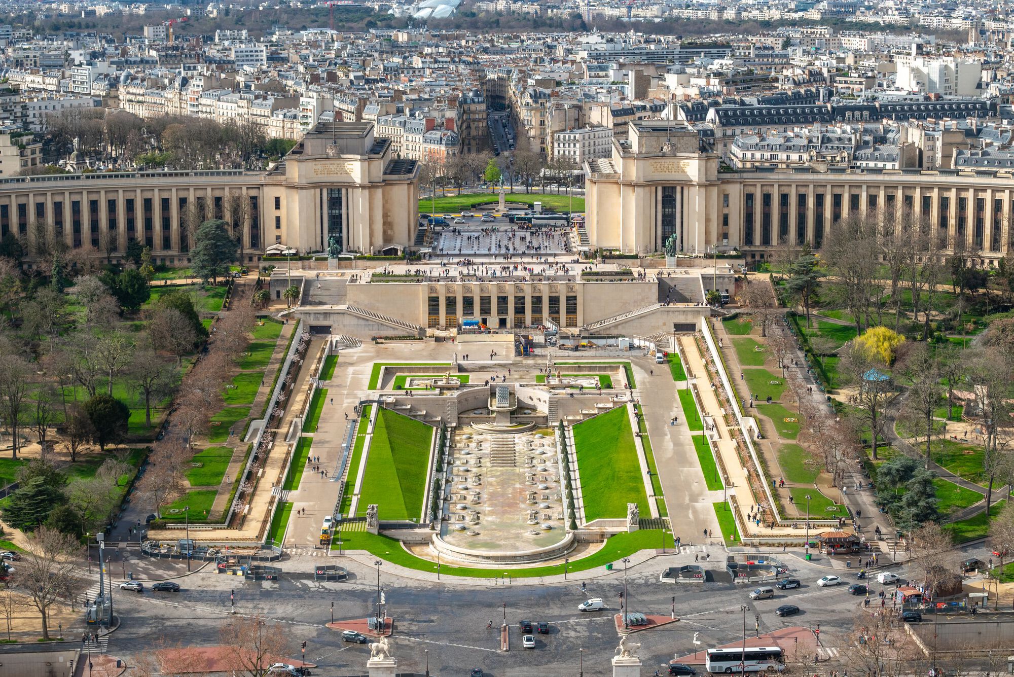 Gallery of Olympic Services of the East Gardens of Trocadéro / Chartier-Corbasson Architects - 6