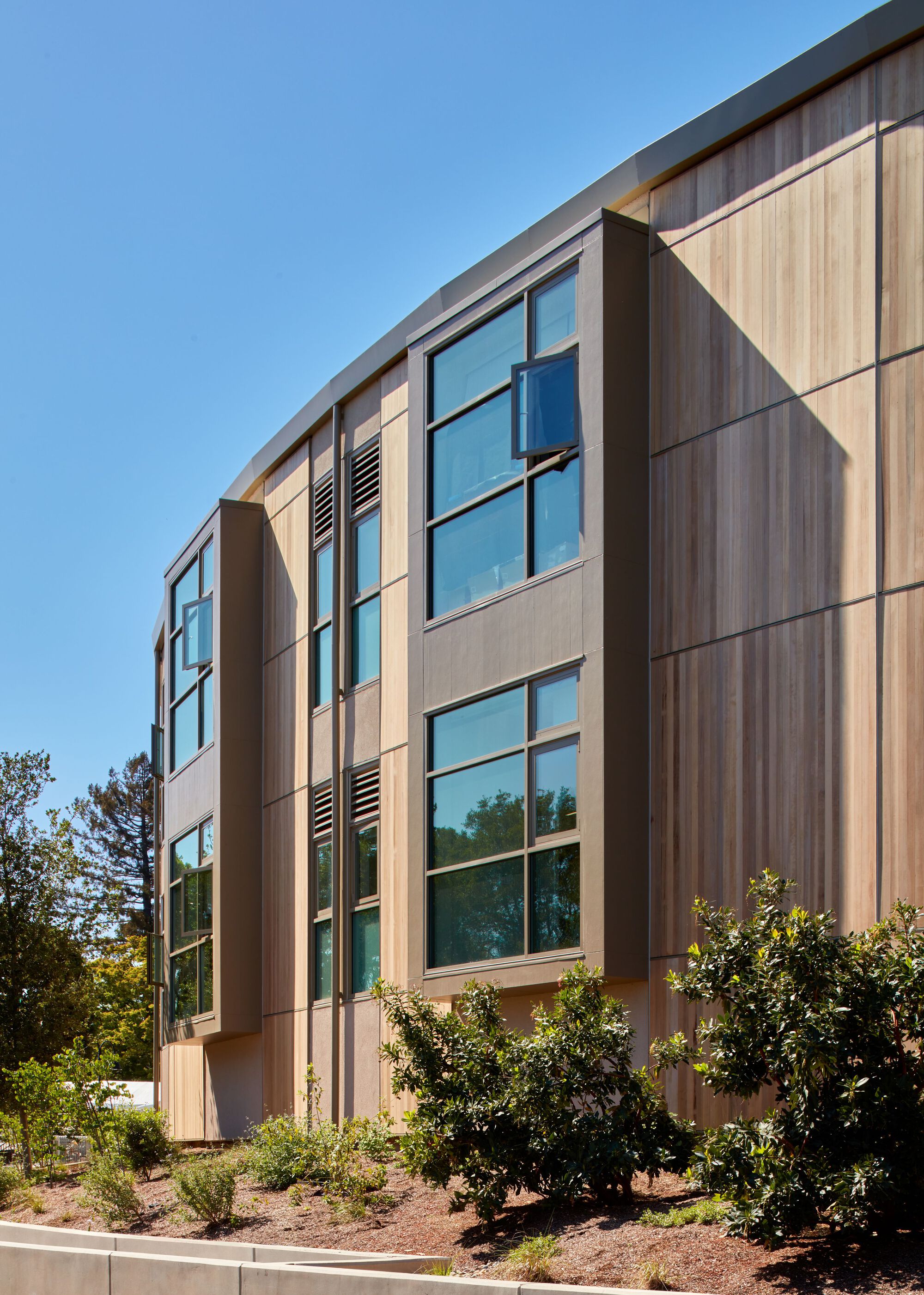 Gallery of Nueva School Science and Environmental Center / LMS ...