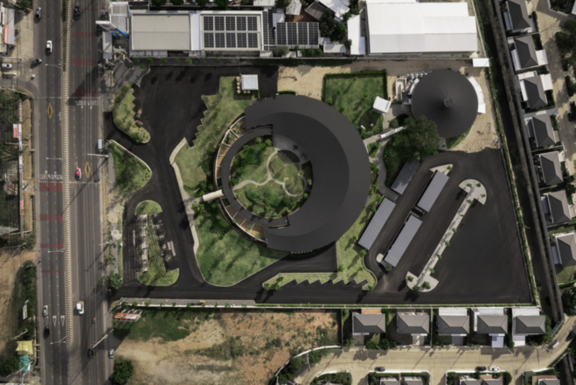 Gallery of KAEW Boutique / MOBIUS STUDIO - Design Creator - 7