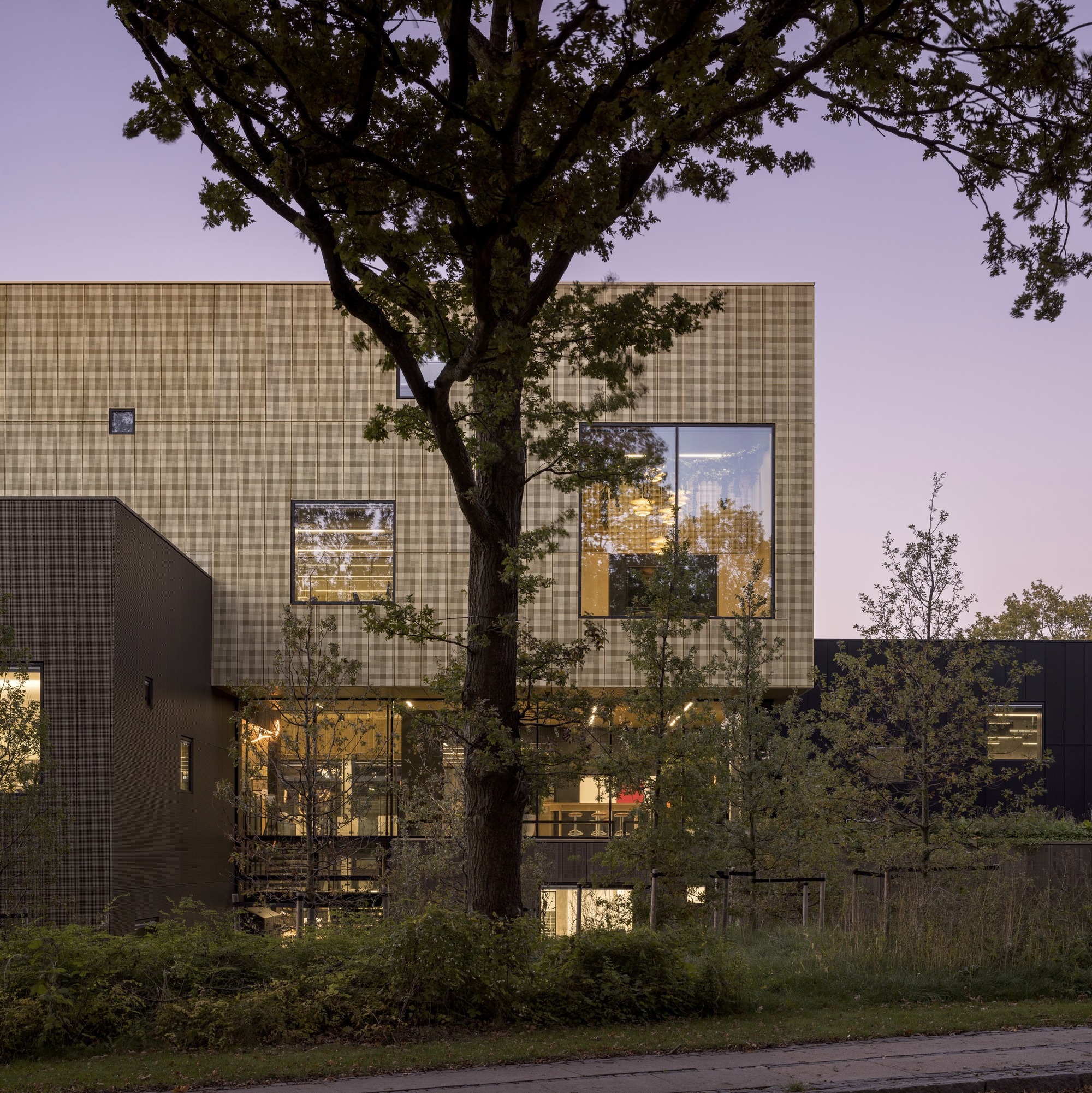 Gallery of DTU Skylab Research and Education Building / Rørbæk og ...