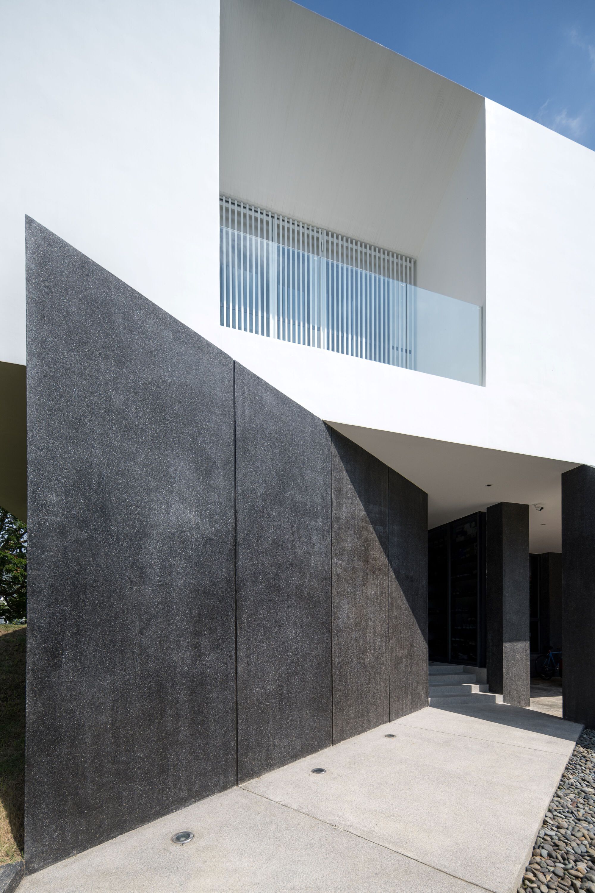 Gallery of Hill House / HAA Studio - 10