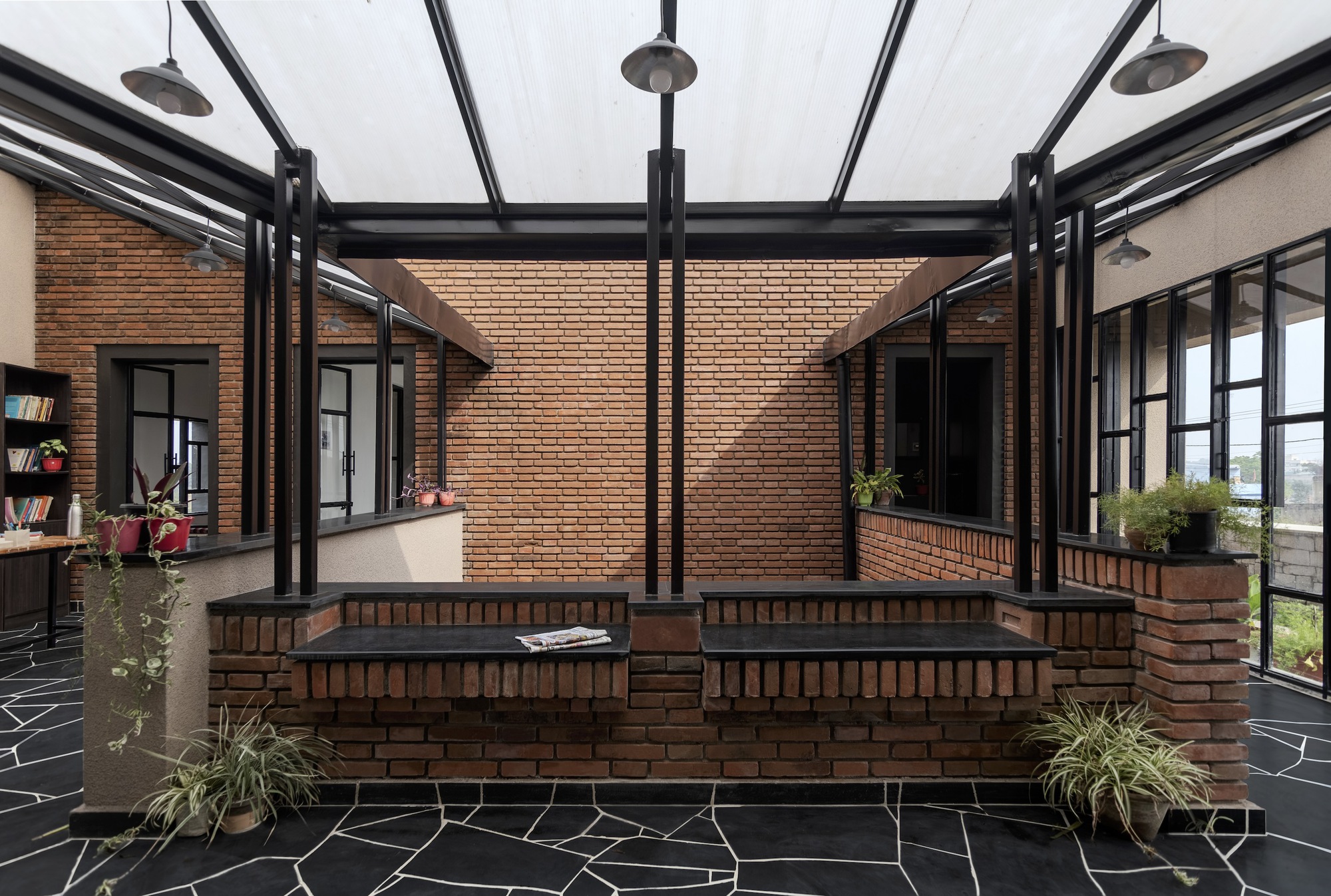 Gallery of Compos Mentis Healthcare Architecture / SPACEMAGUS - 12