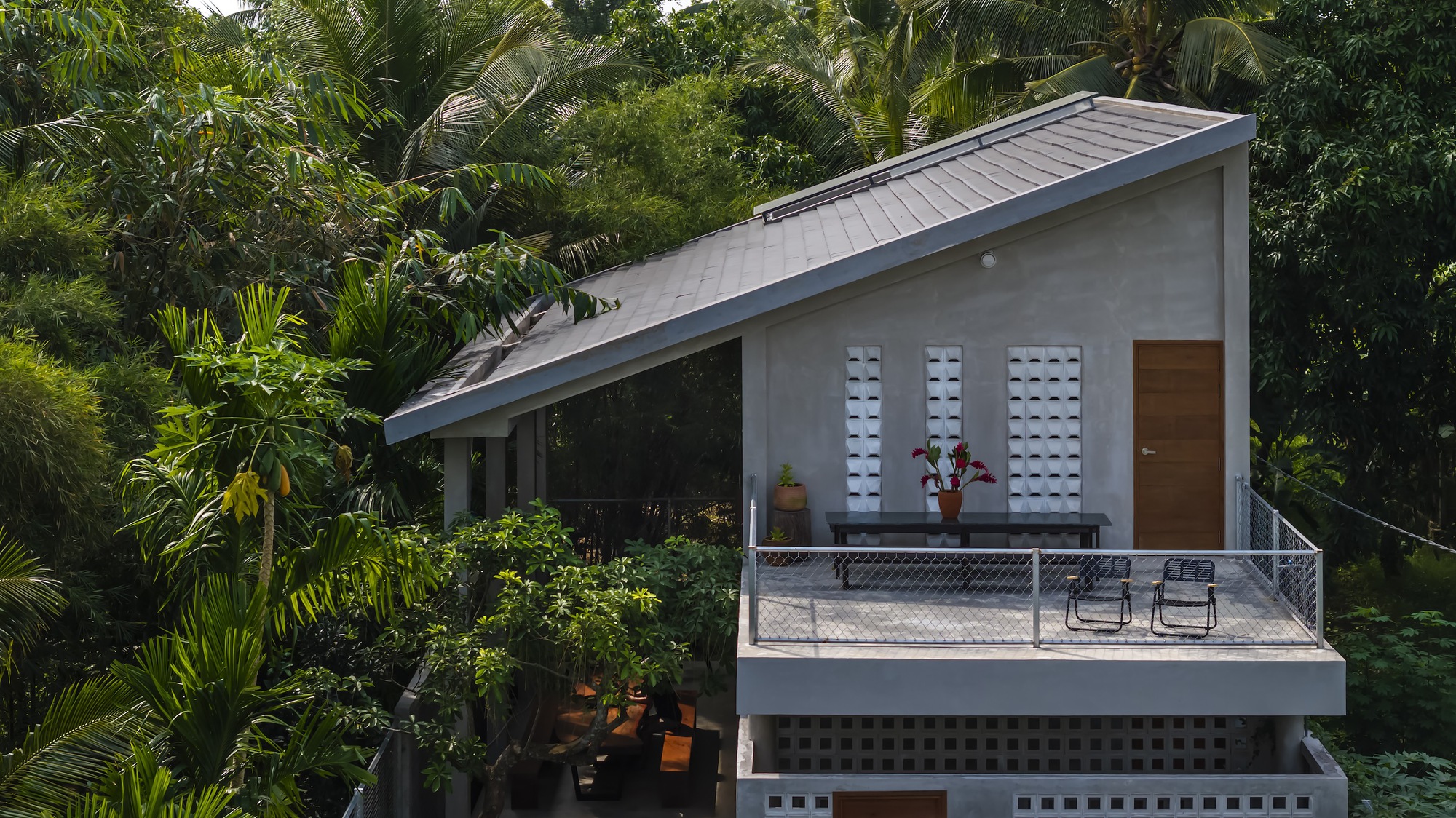 Gallery of Anchor House / MM++ architects - 20