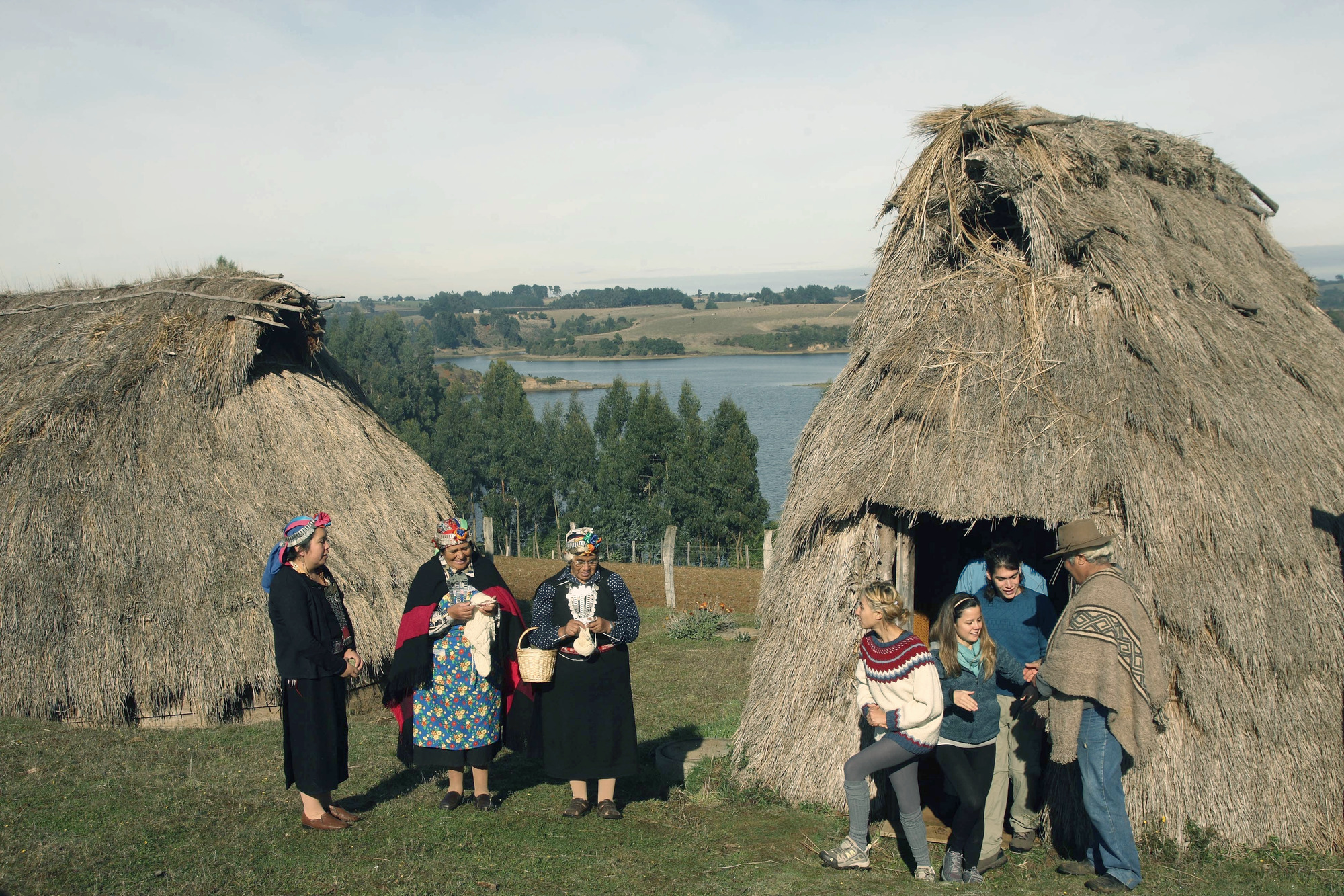 Arquitectura Vernácula: la Ruca Araucana en el Sur de Chile | ArchDaily ...