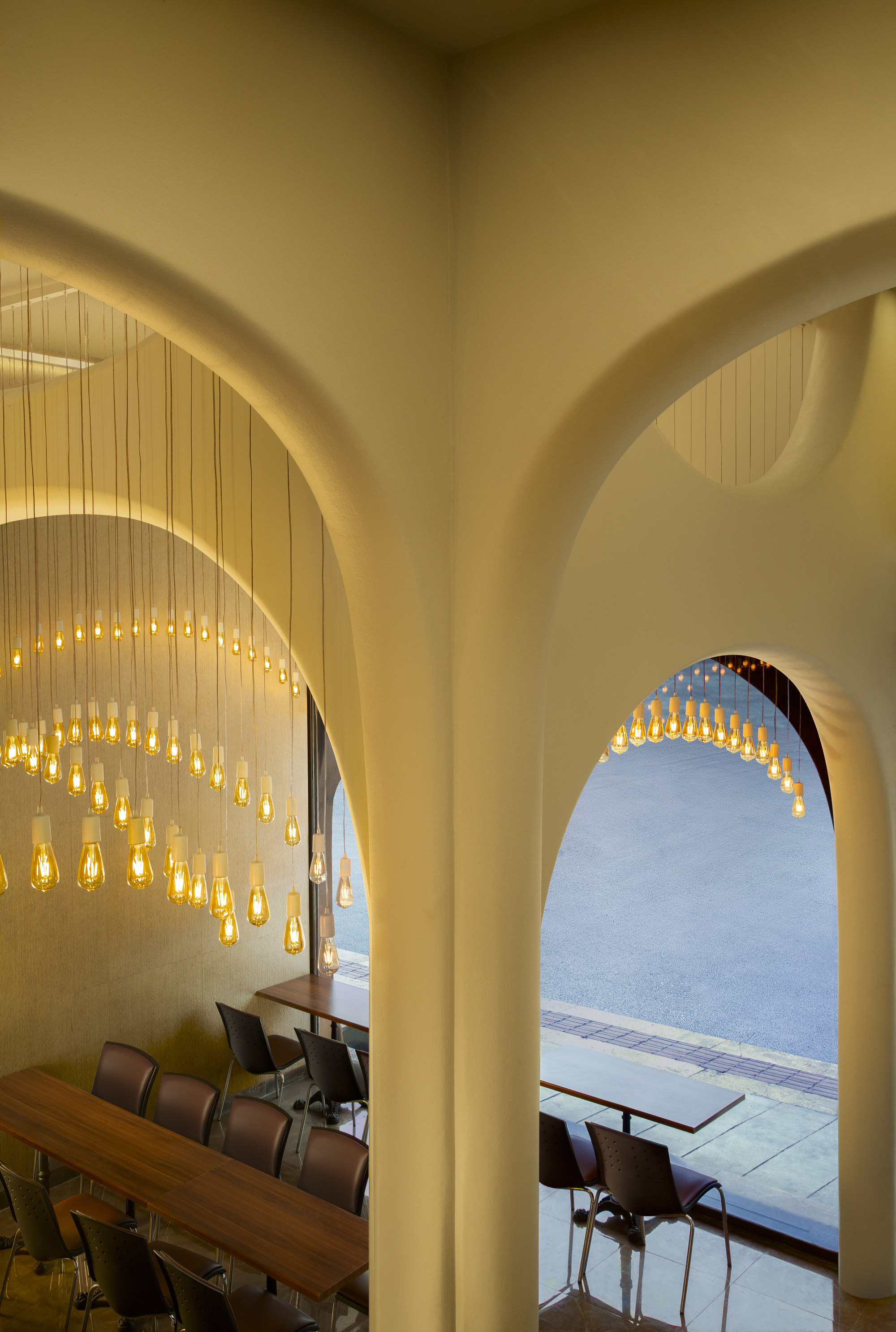 Gallery of Soup Chi Restaurant / HOM design and construction company - 7