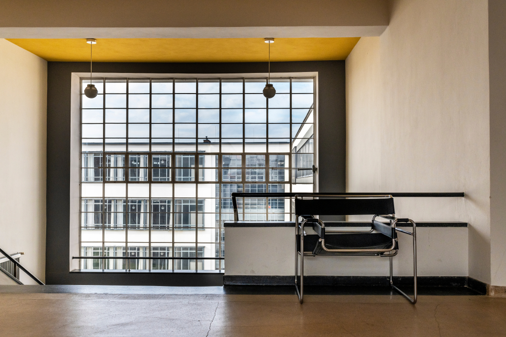 Architectural Details of the Bauhaus Movement: Revisiting the Glass ...