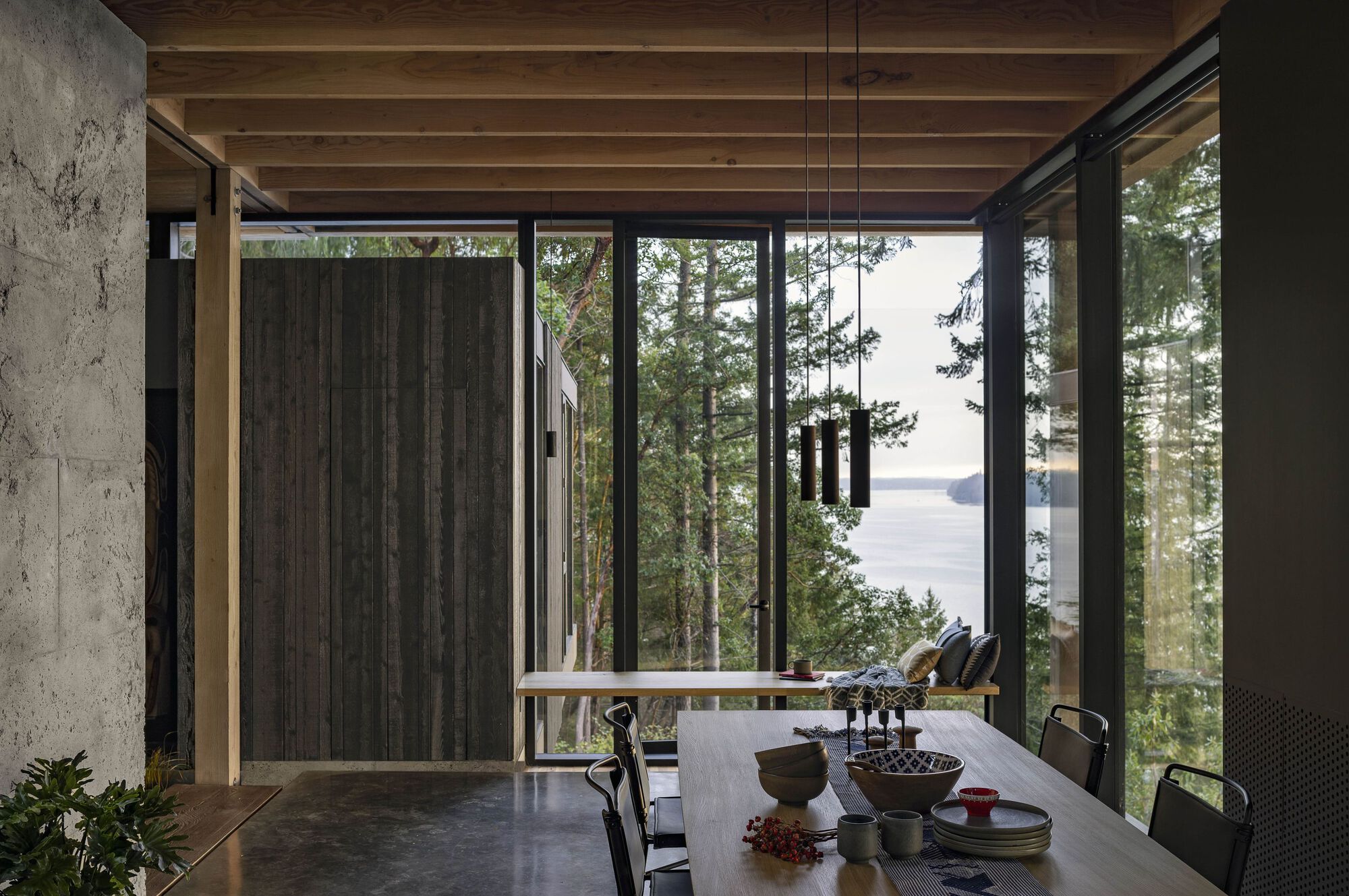 Gallery of Longbranch Residence / mwworks - 13