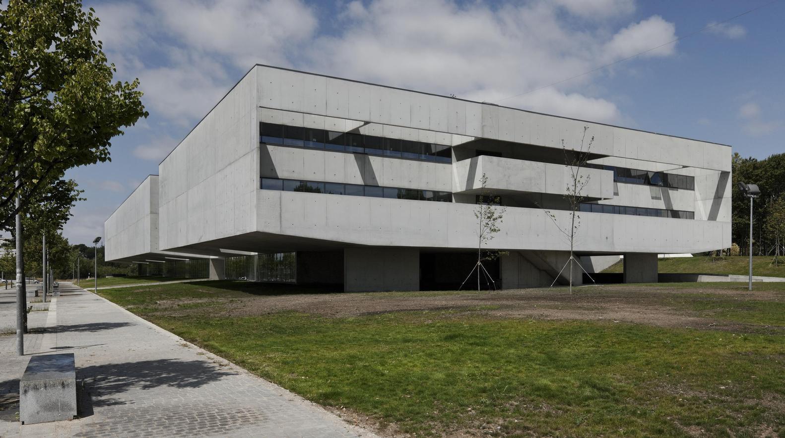 Gallery of Porto Architecture City Guide: 24 Sites Showcasing the ...