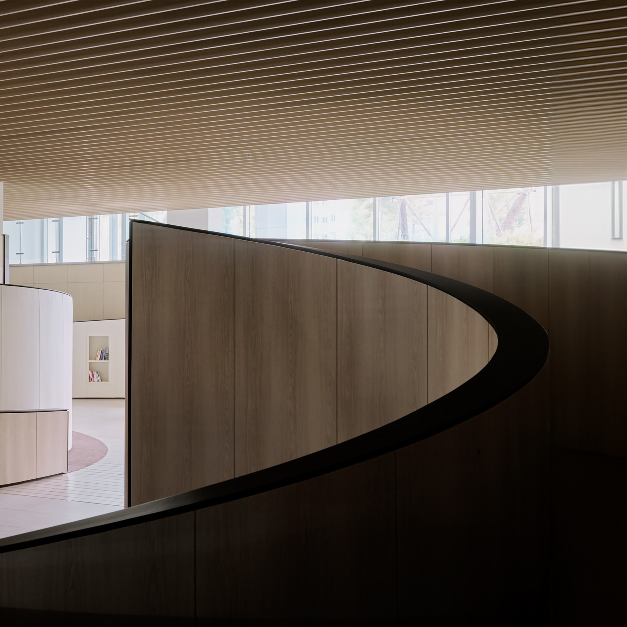 Gallery of KEPCO Community Lounge / STUDIO I'll - 15