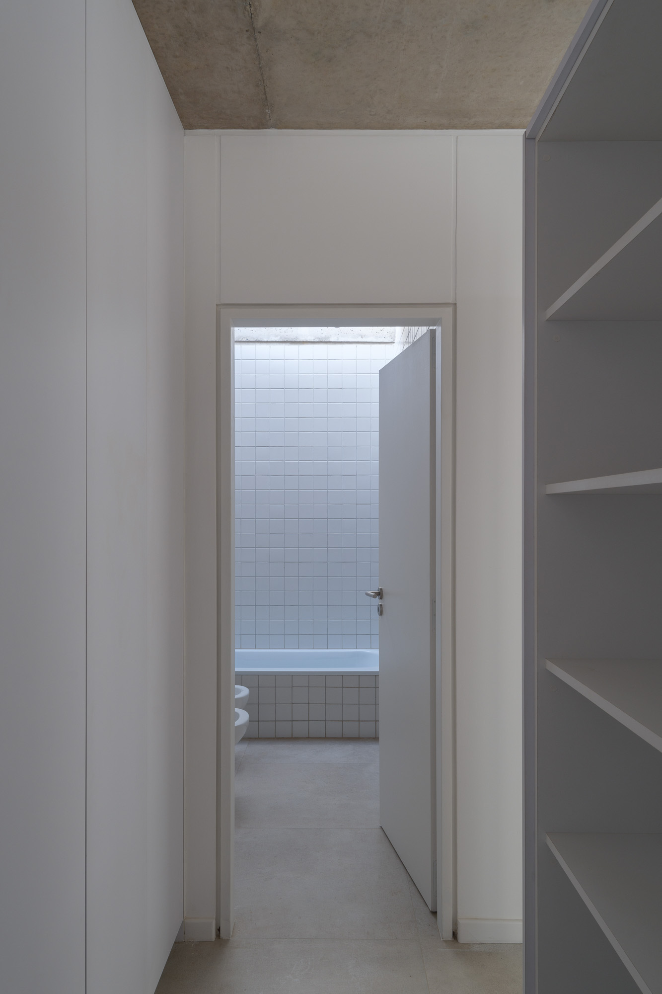 Gallery of Paysandú Residences / bakro-mayorano - 23