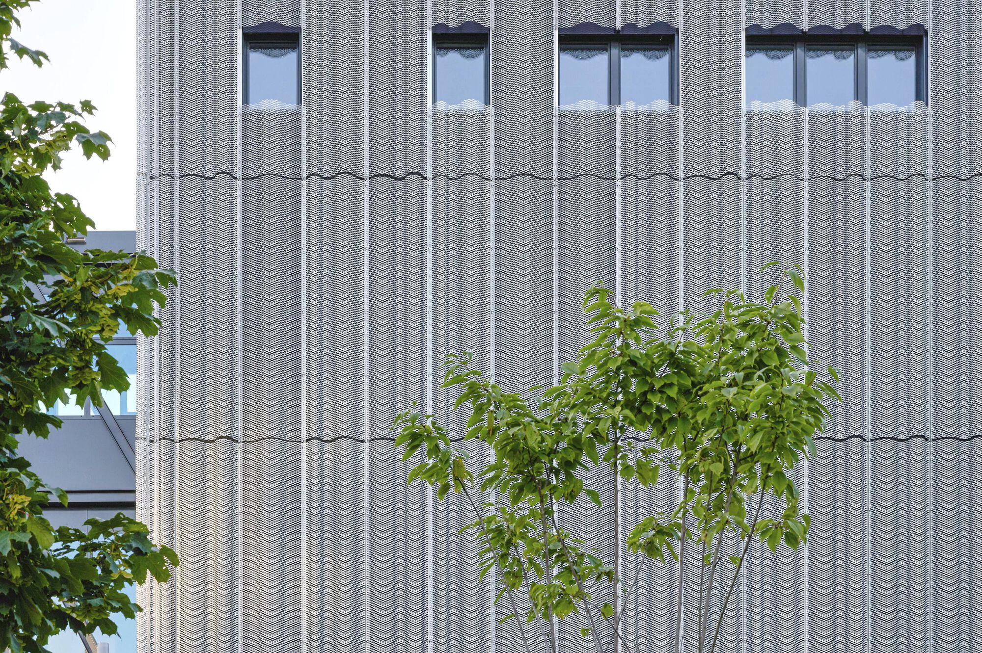 Gallery of ZUR3 Data Center / Gruner&Friends - 10