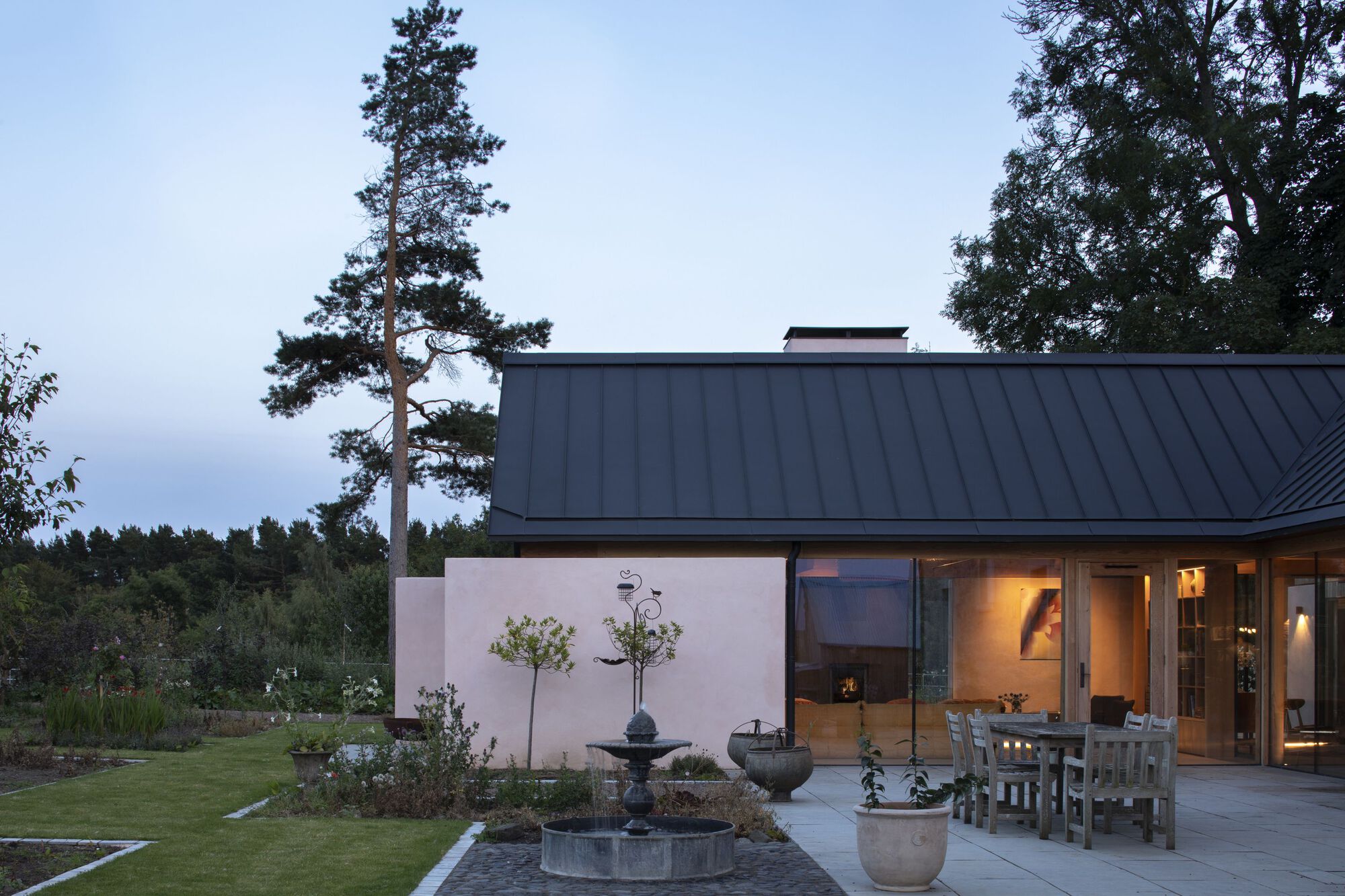 Gallery of Renton Hall House Extension / WT Architecture - 8