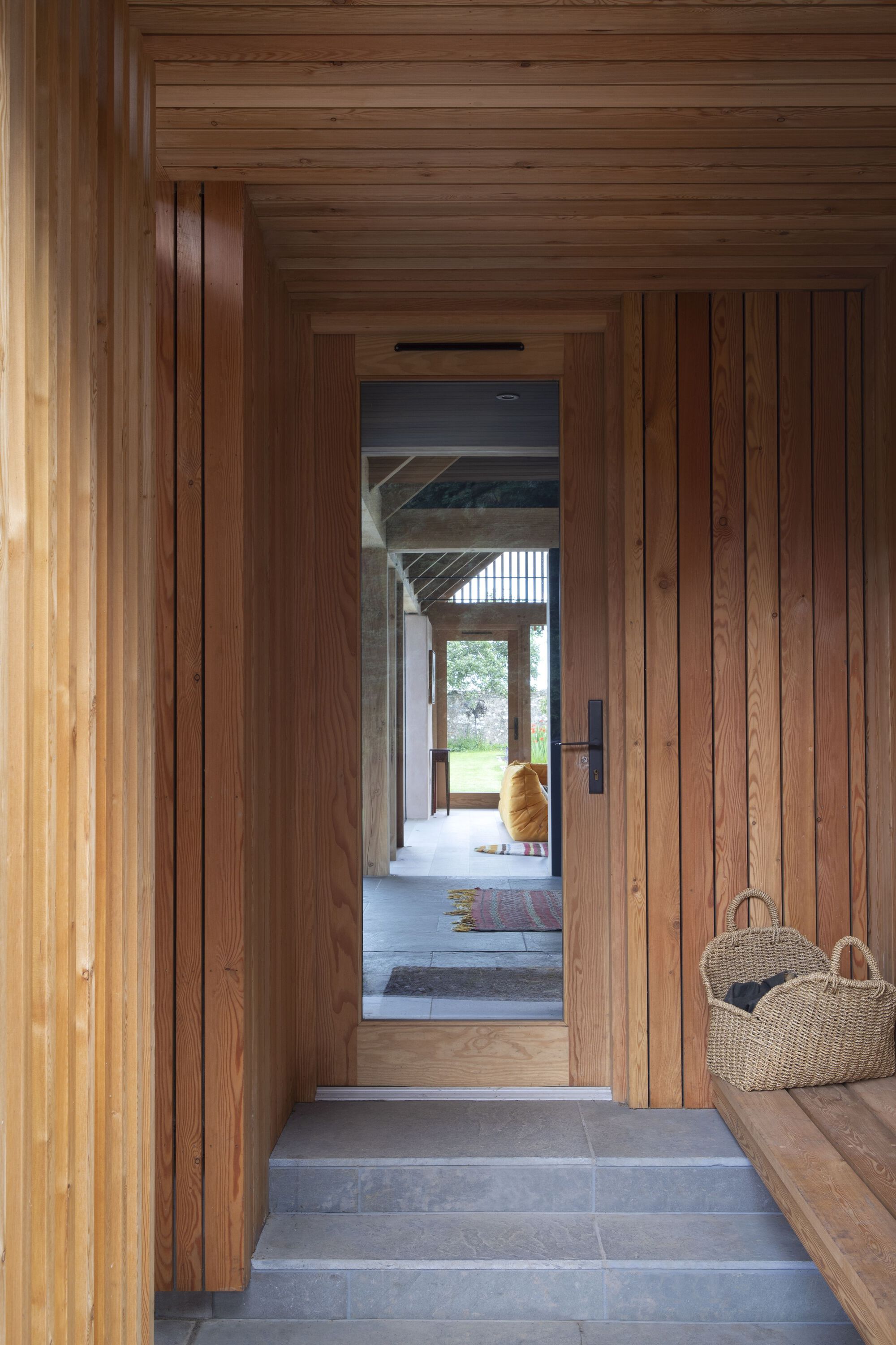 Gallery of Renton Hall House Extension / WT Architecture - 20