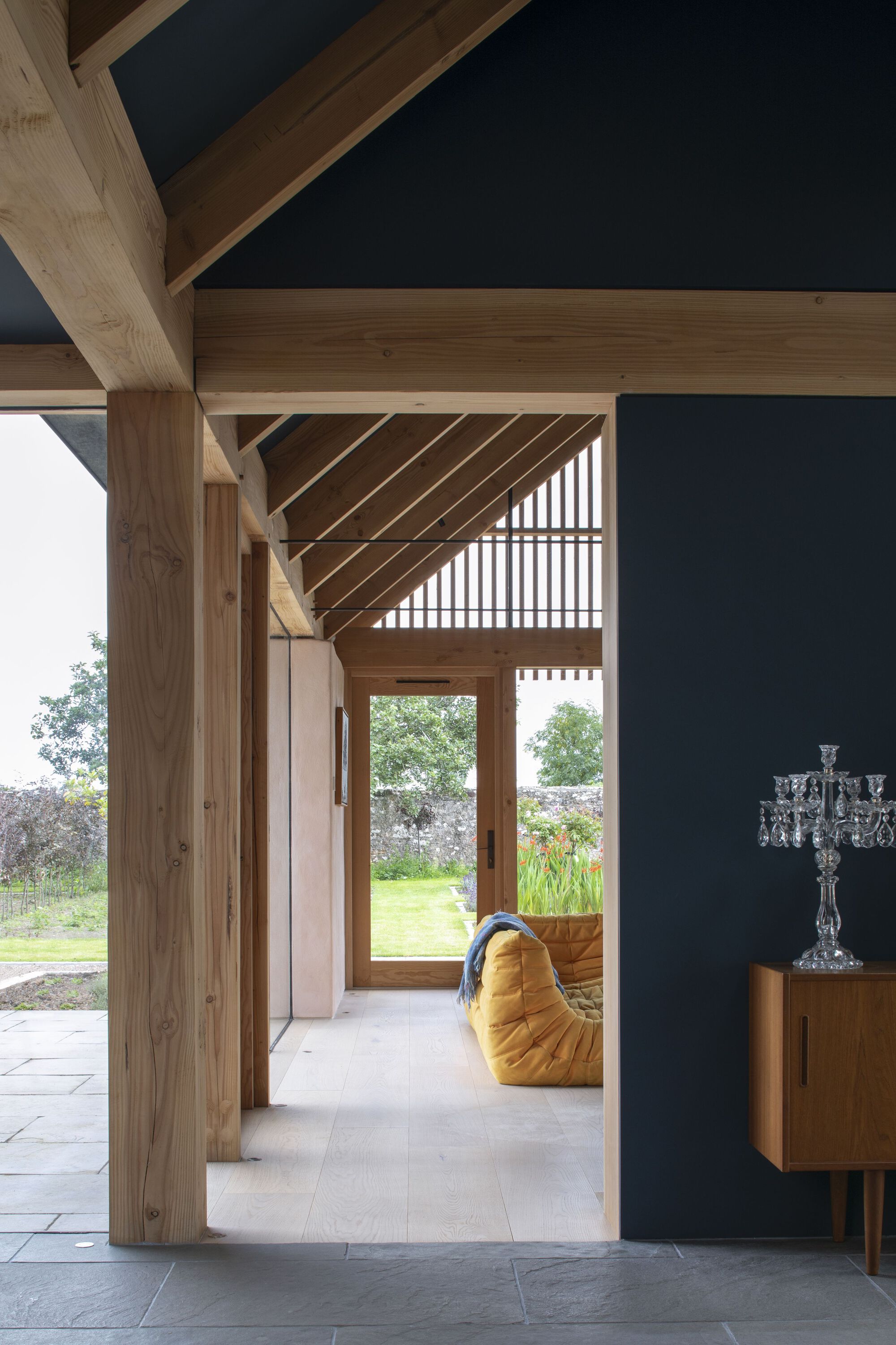 Gallery of Renton Hall House Extension / WT Architecture - 12