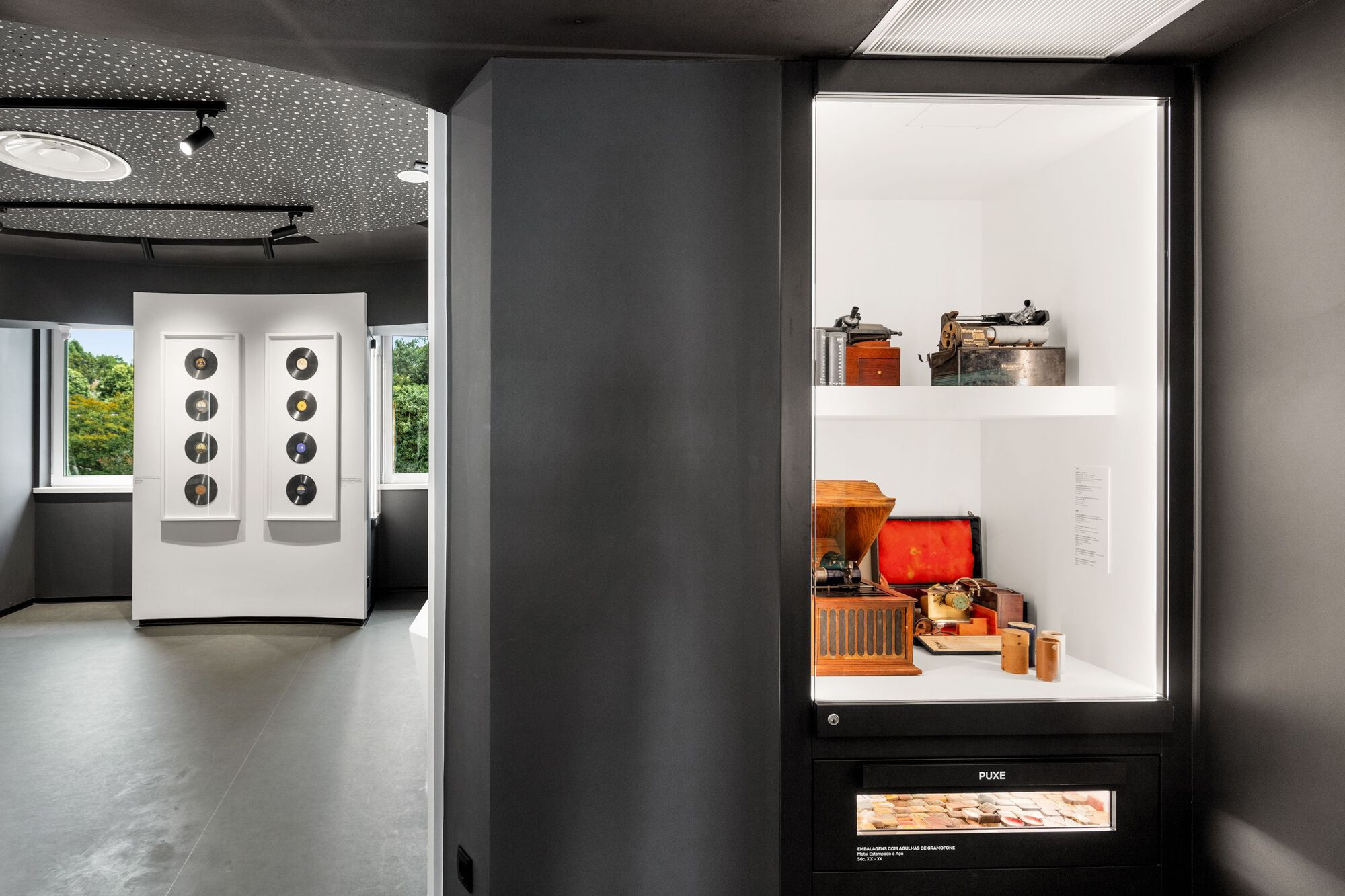 Gallery of Talking Machines Museum / UMA Collective - 29