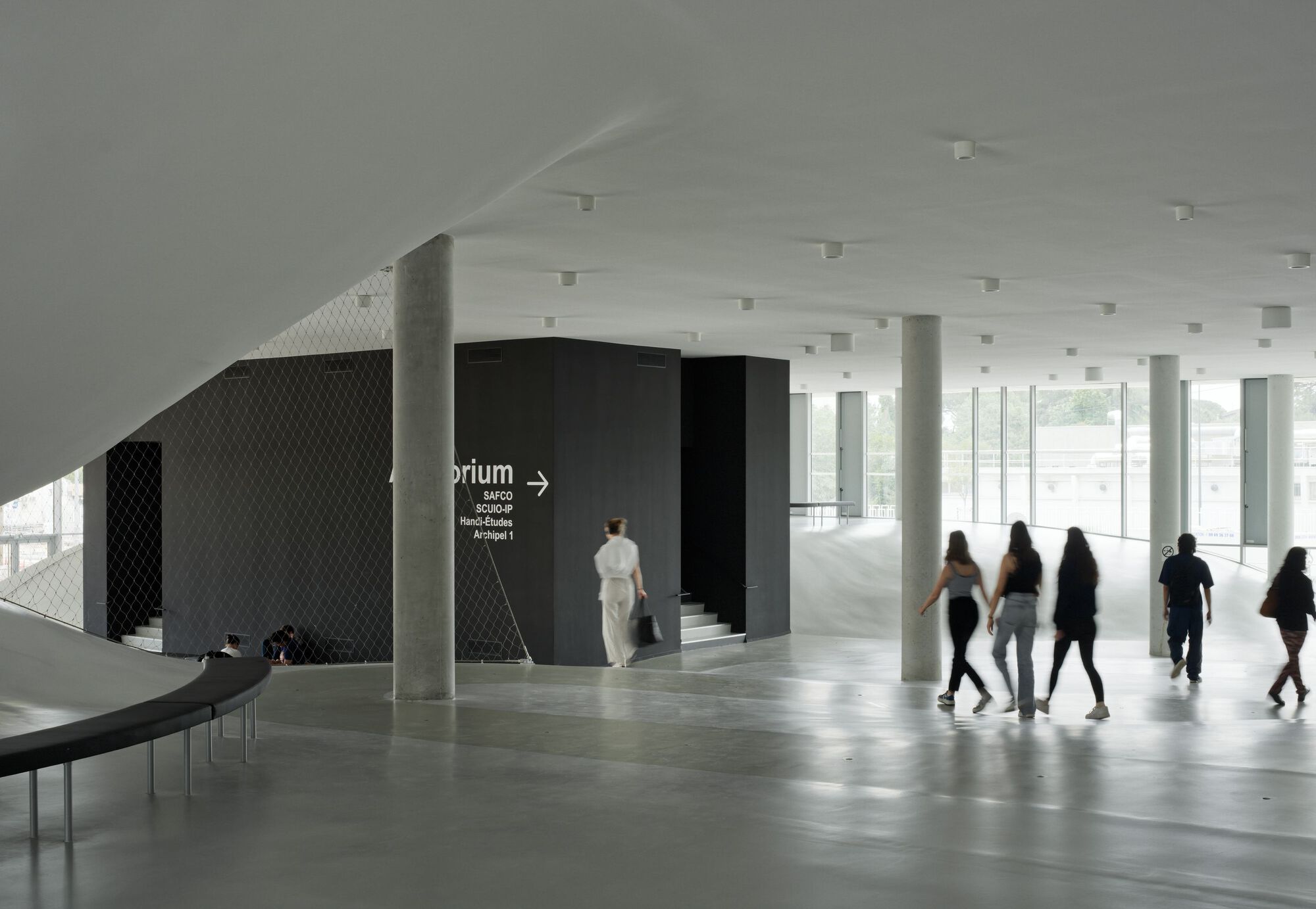 Gallery of The Atrium University Library / SCAU - 19