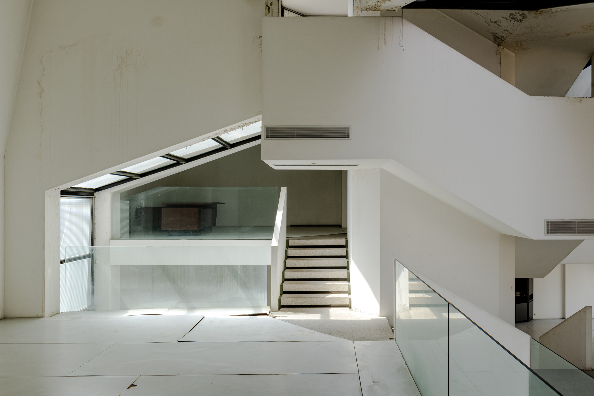 Gallery of AD Classics: Interdesign Building / Khalil Khouri - 21