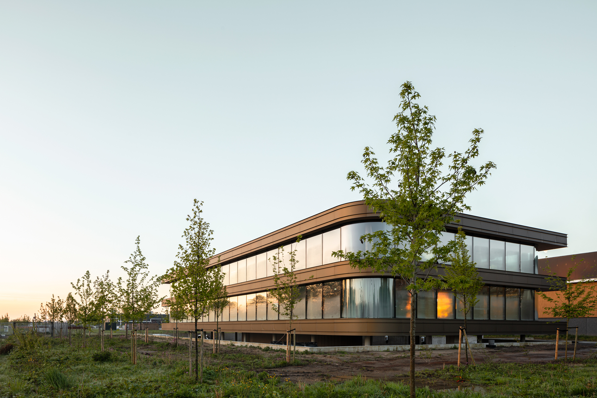 Gallery of Circular and Demountable Office Building Omega / EVA ...