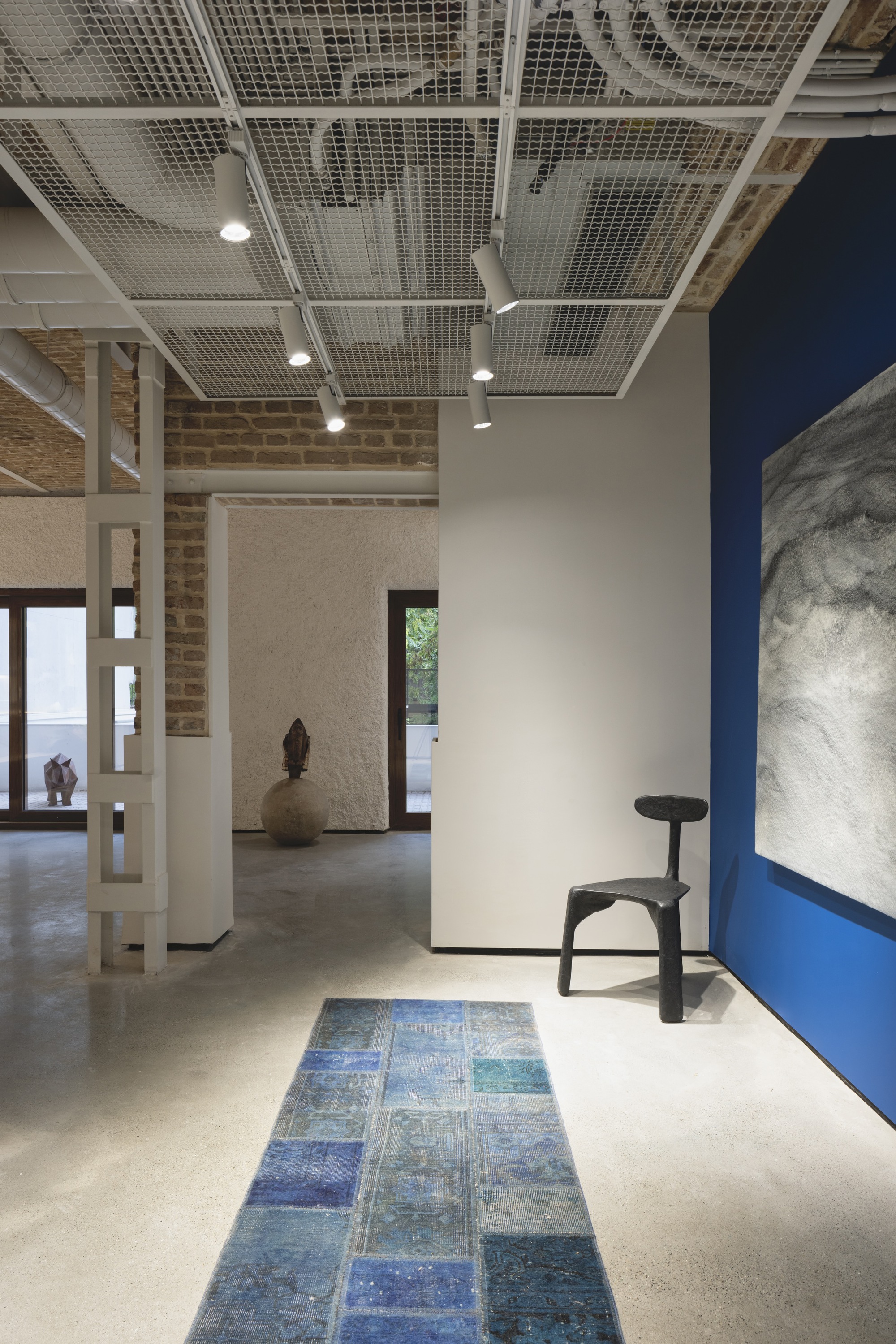 Gallery of Naeem Café and Cultural Center / AZNO Design Studio - 10