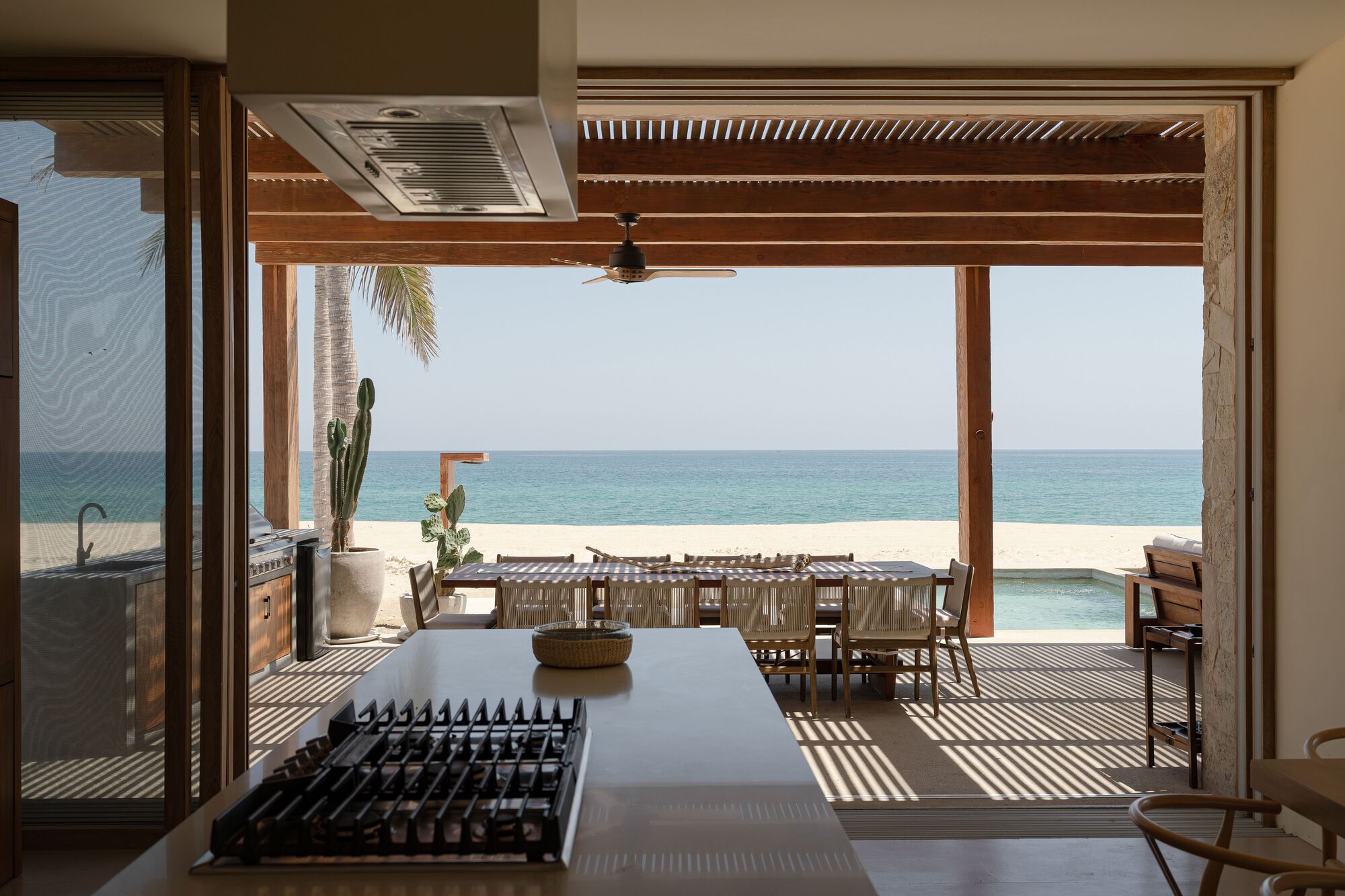 Gallery of Suna House / YDR estudio - 22