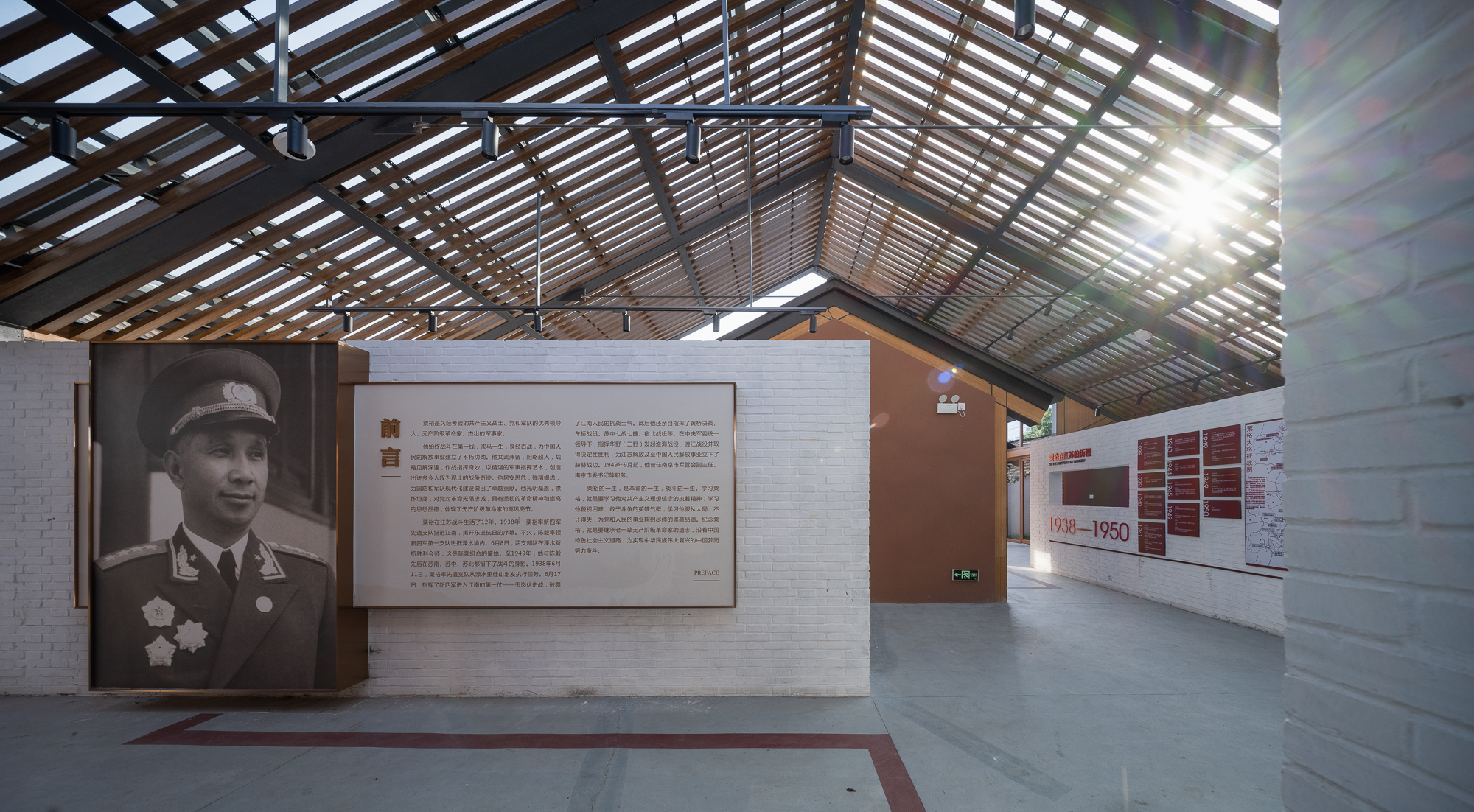 Gallery of Villagers' Activity Center in Lijiashan Village / AESEU ...
