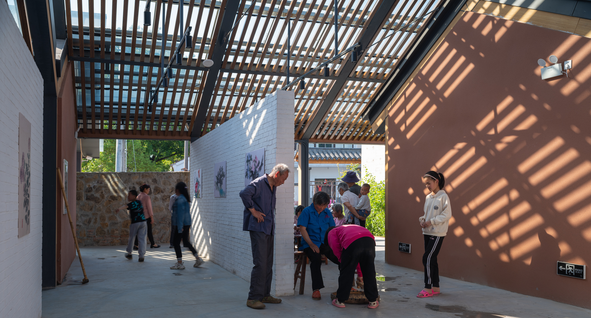 Gallery of Villagers' Activity Center in Lijiashan Village / AESEU ...