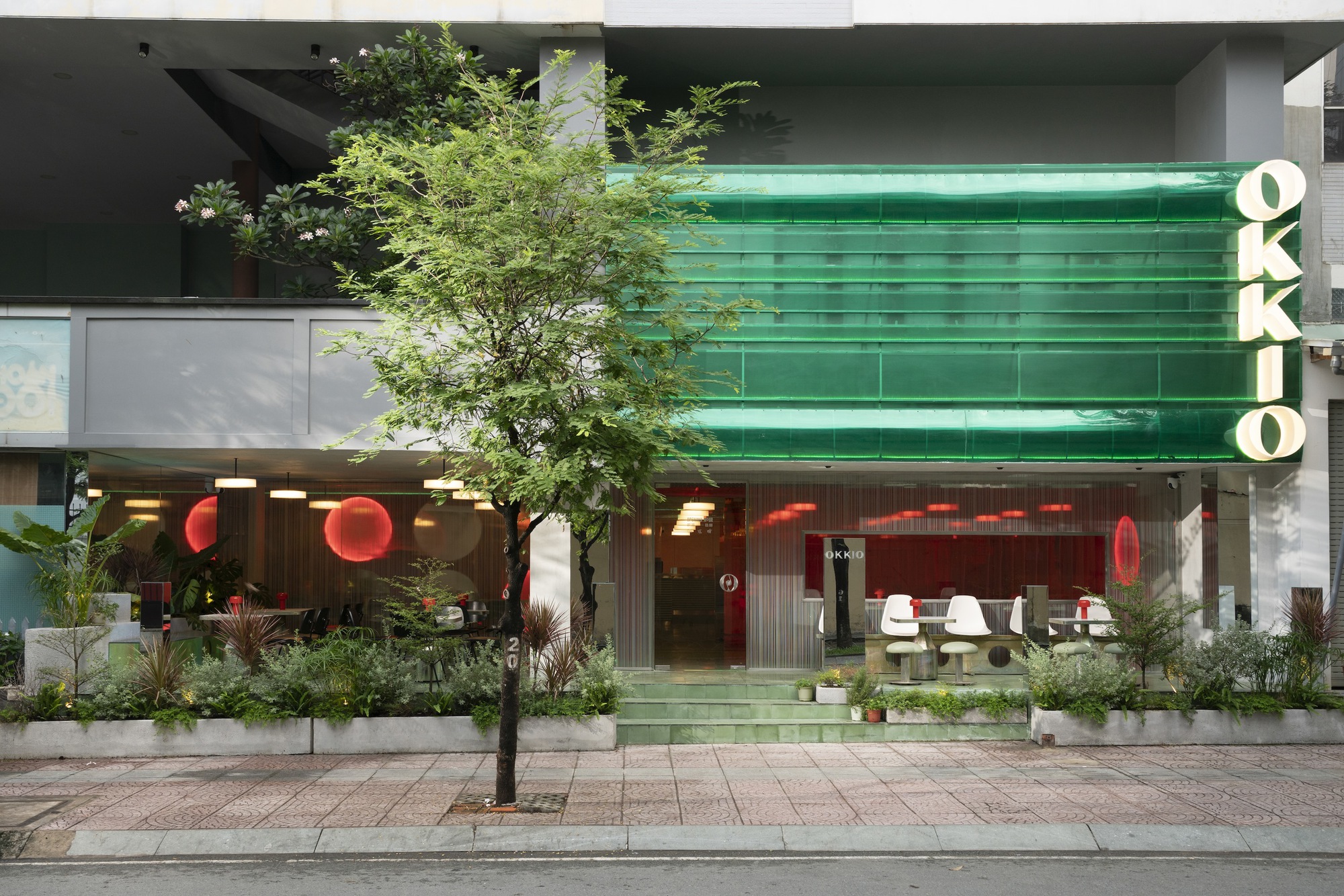 Galeria de Okkio Nguyễn Siêu Café / Red5studio - 14