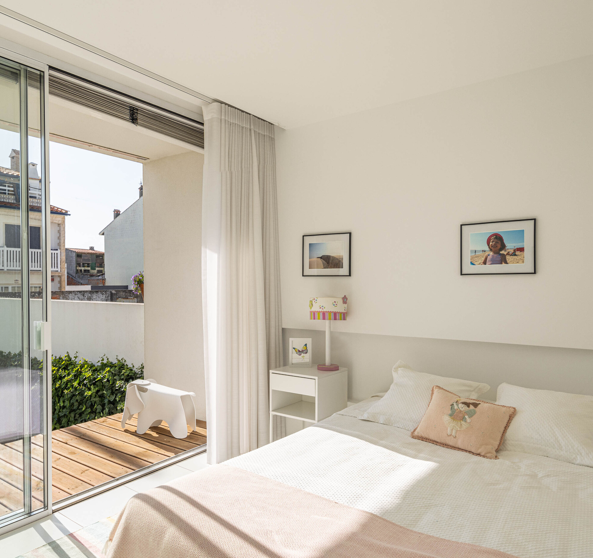 Galeria de Casa Cor de Sal / Rómulo Neto Arquitectos - 25