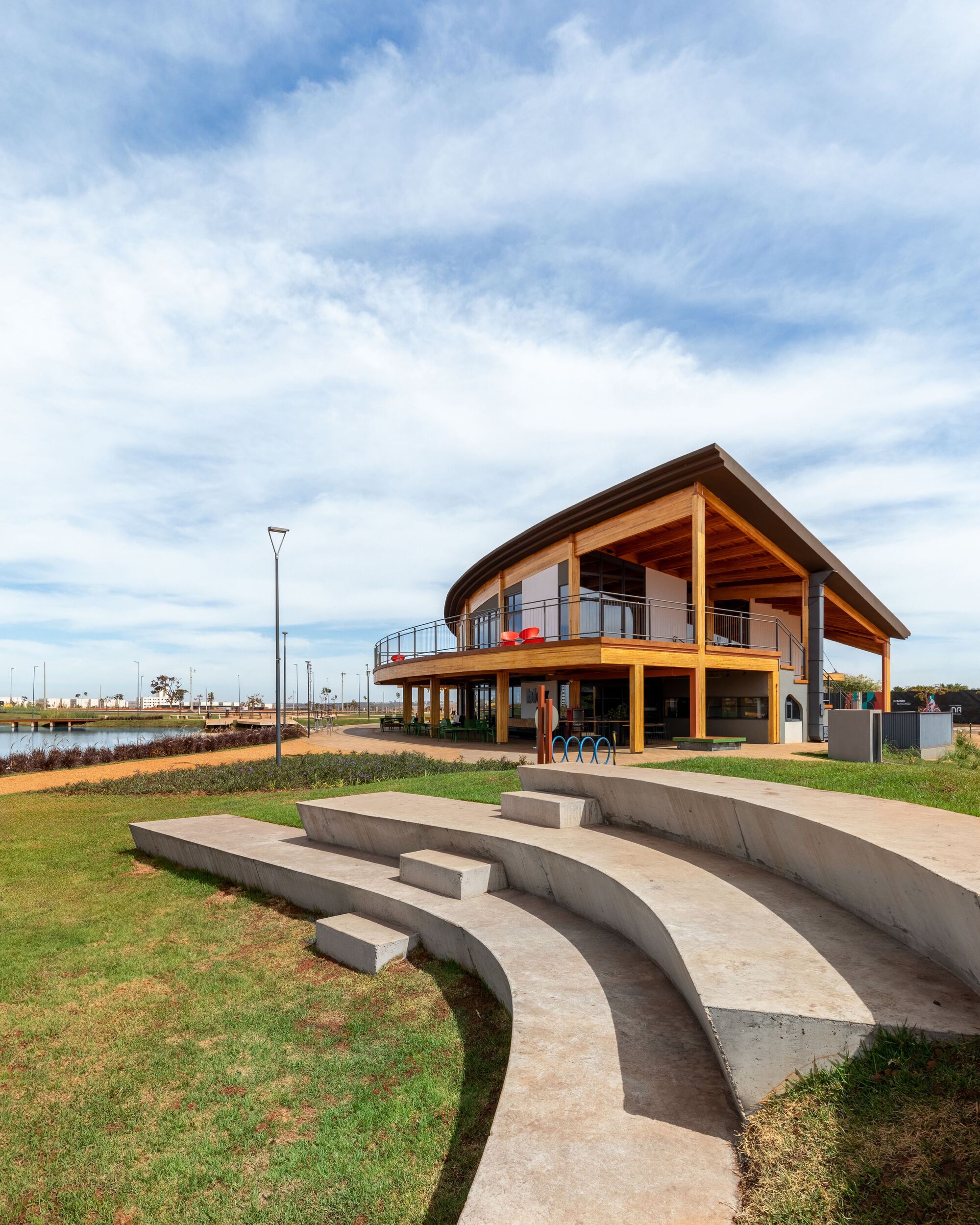 Galeria de Edifício Multiuso Casa Una Uberlândia / MDAD - Matheus Diniz ...