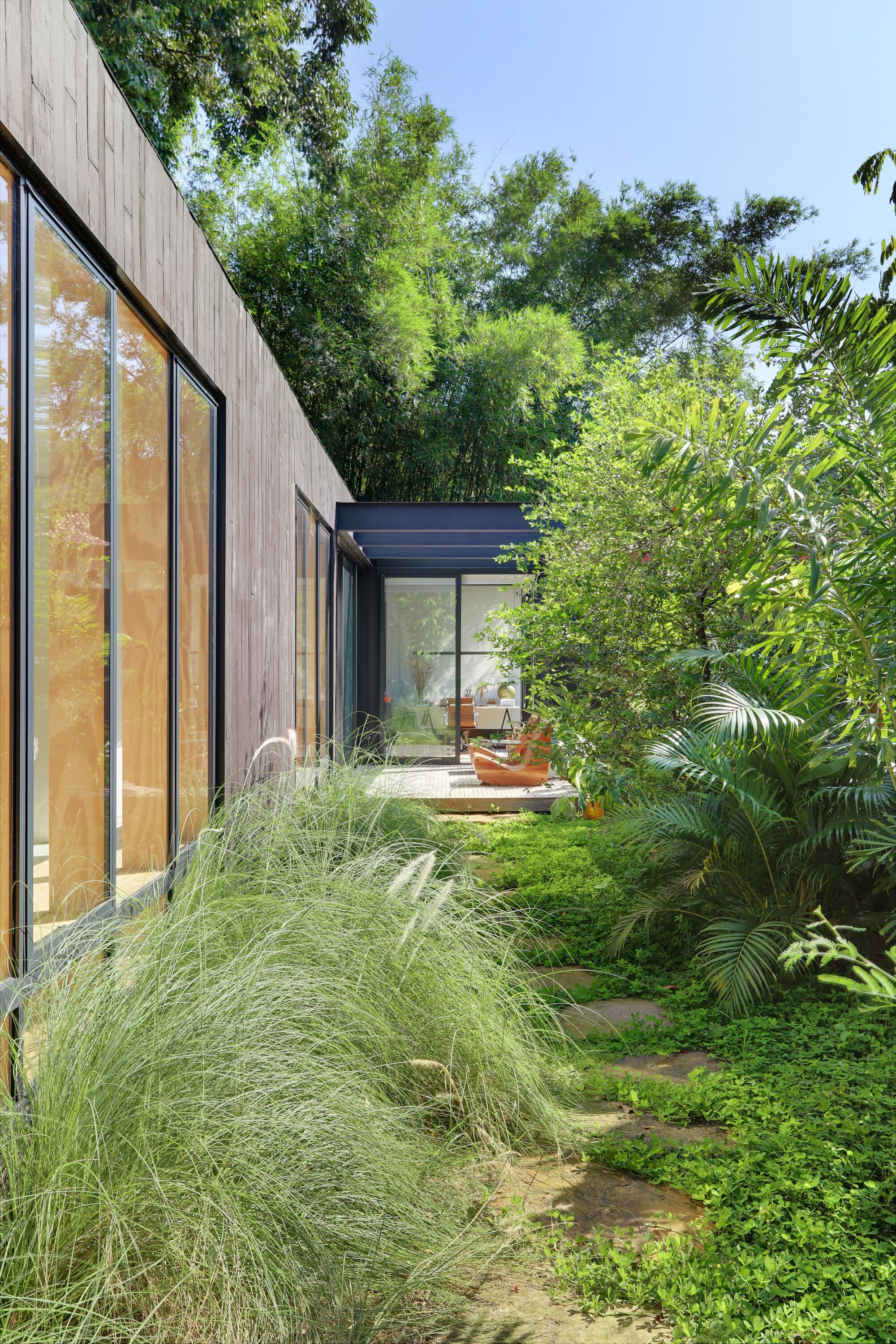 Gallery of Itanhangá House / be.bo - 14