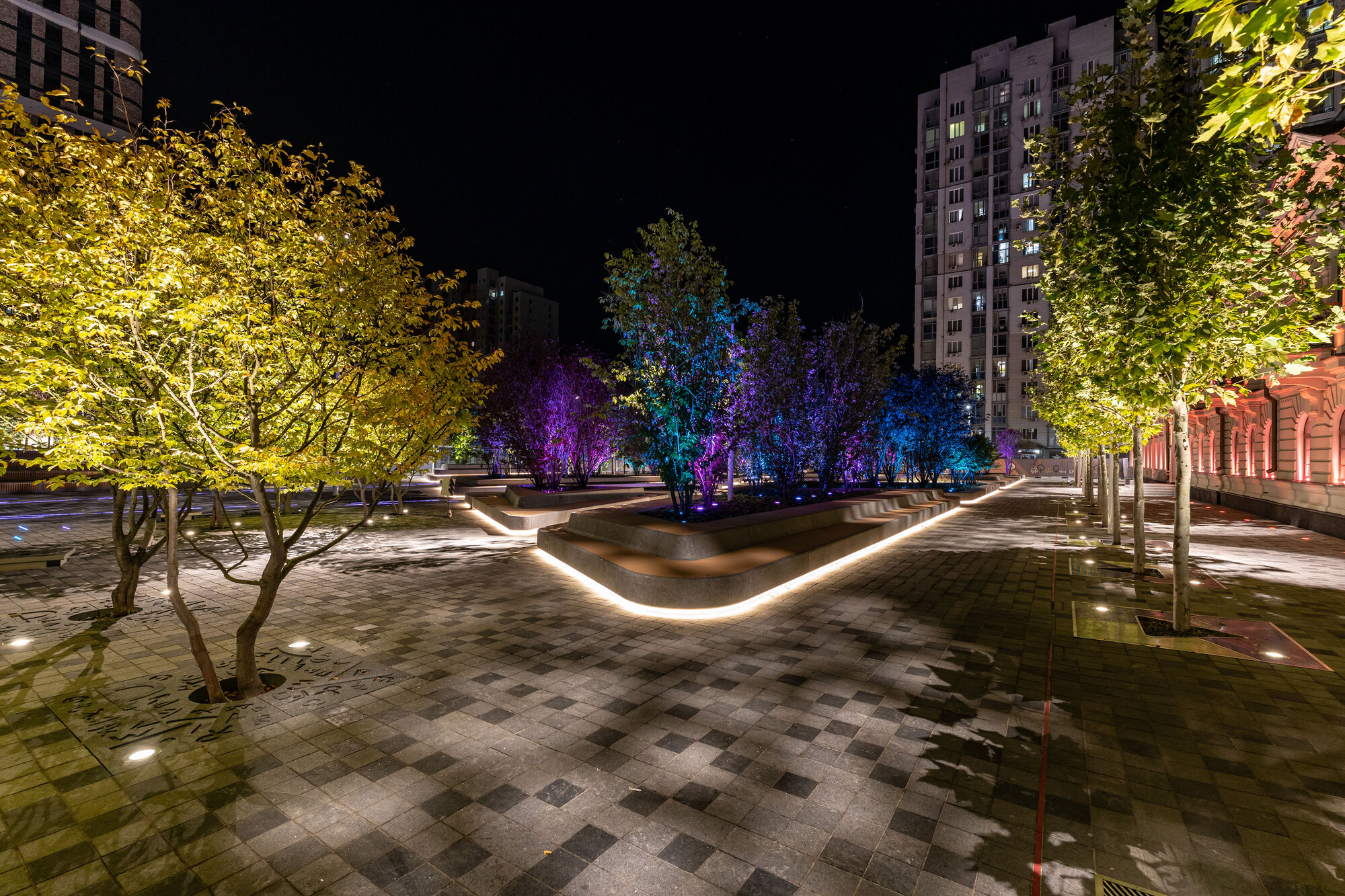 Gallery of Reconstruction Uspenska Square in Dnipro / Architectural Team of Dmytro Volyk and ...