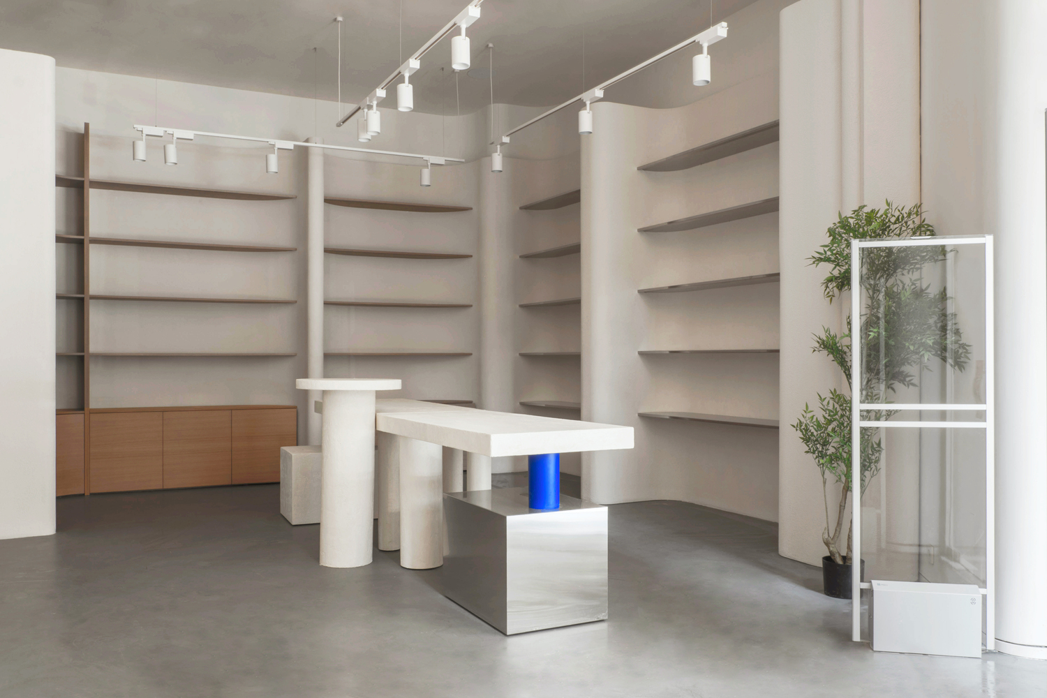 Gallery of Estil.io Decor Flagship Store / STUDIO SHOO - 1