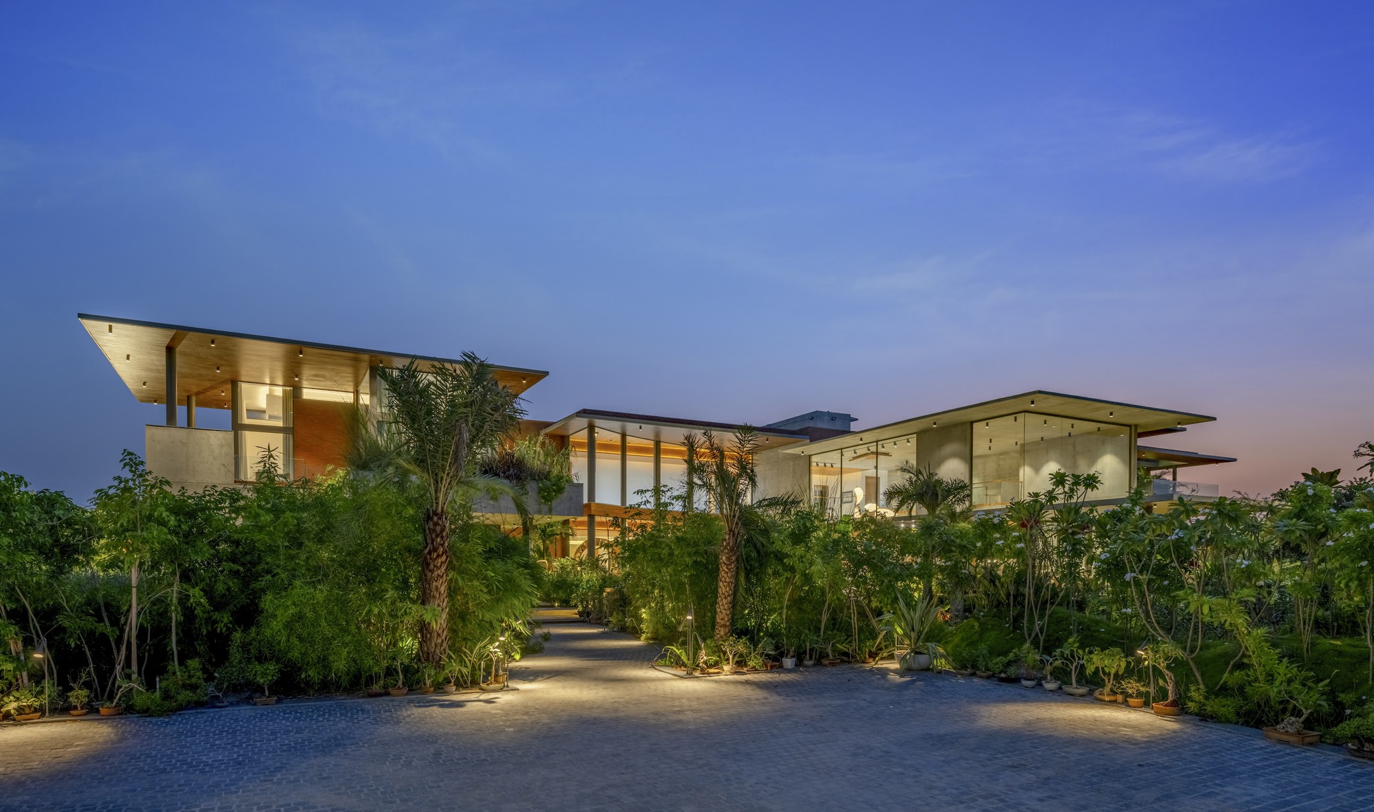 Gallery of Forest of Joy House / Hiren Patel Architects - 28